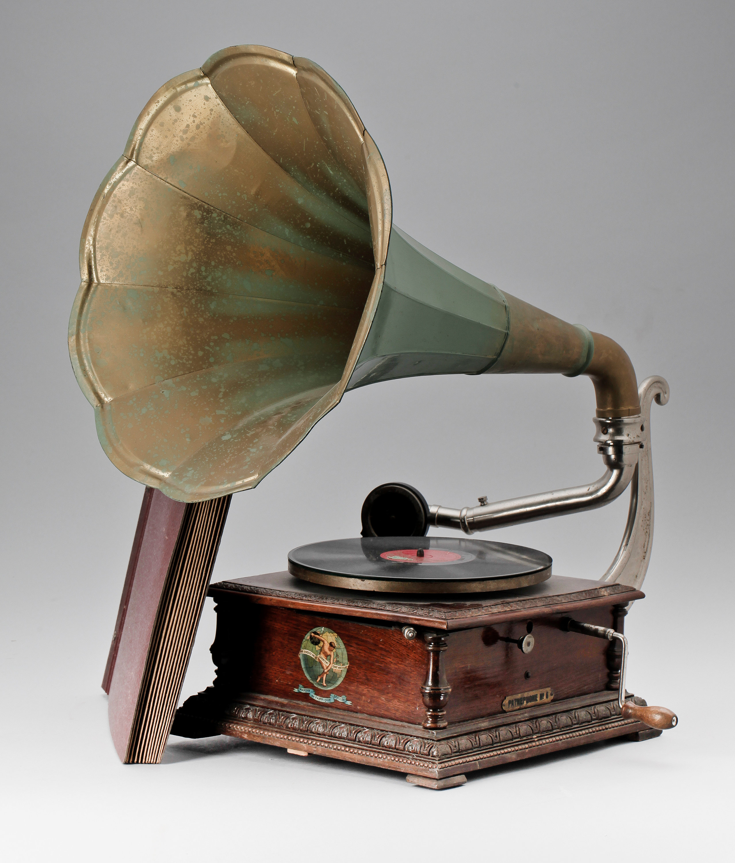 GRAMMOFON, brickmärkt Patephone, tidigt 1900-tal. - Bukowskis