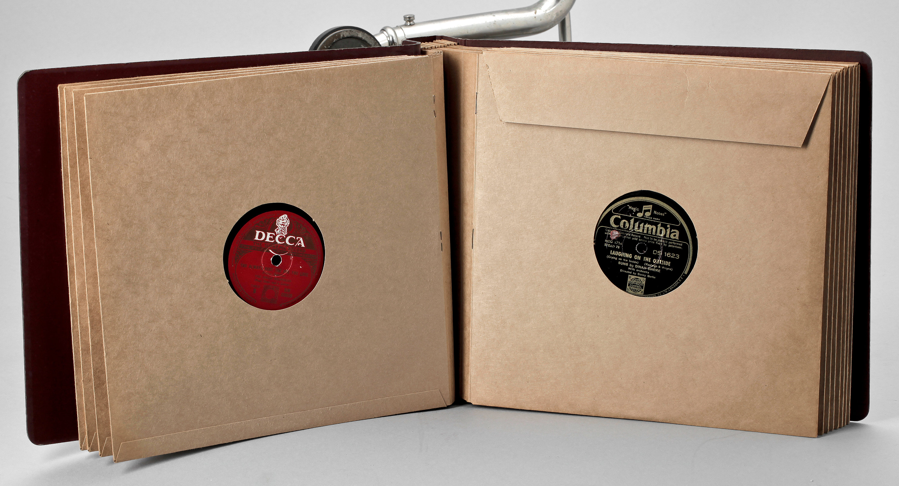 GRAMMOFON, brickmärkt Patephone, tidigt 1900-tal. - Bukowskis