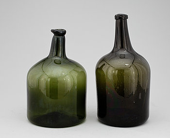 FLASKOR, 2 st, glas, 1800-tal. - Bukowskis