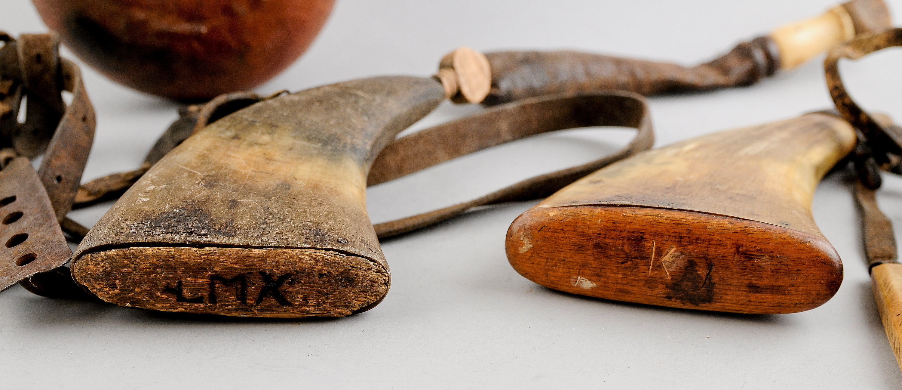 KRUTHORN OCH KRUTPUNG, 4 st. - Bukowskis