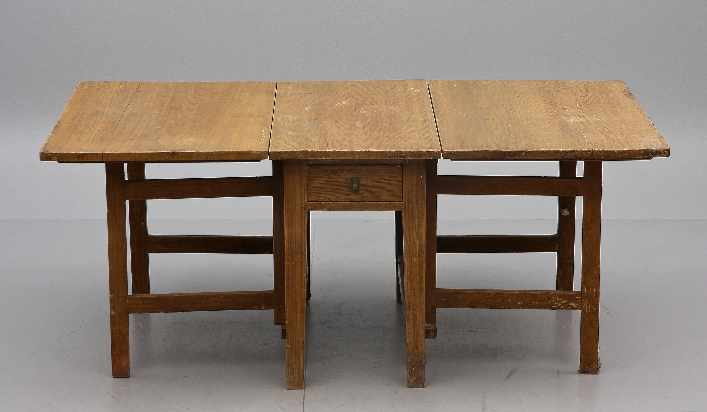 SLAGBORD, allmoge, 1800-tal. - Bukowskis