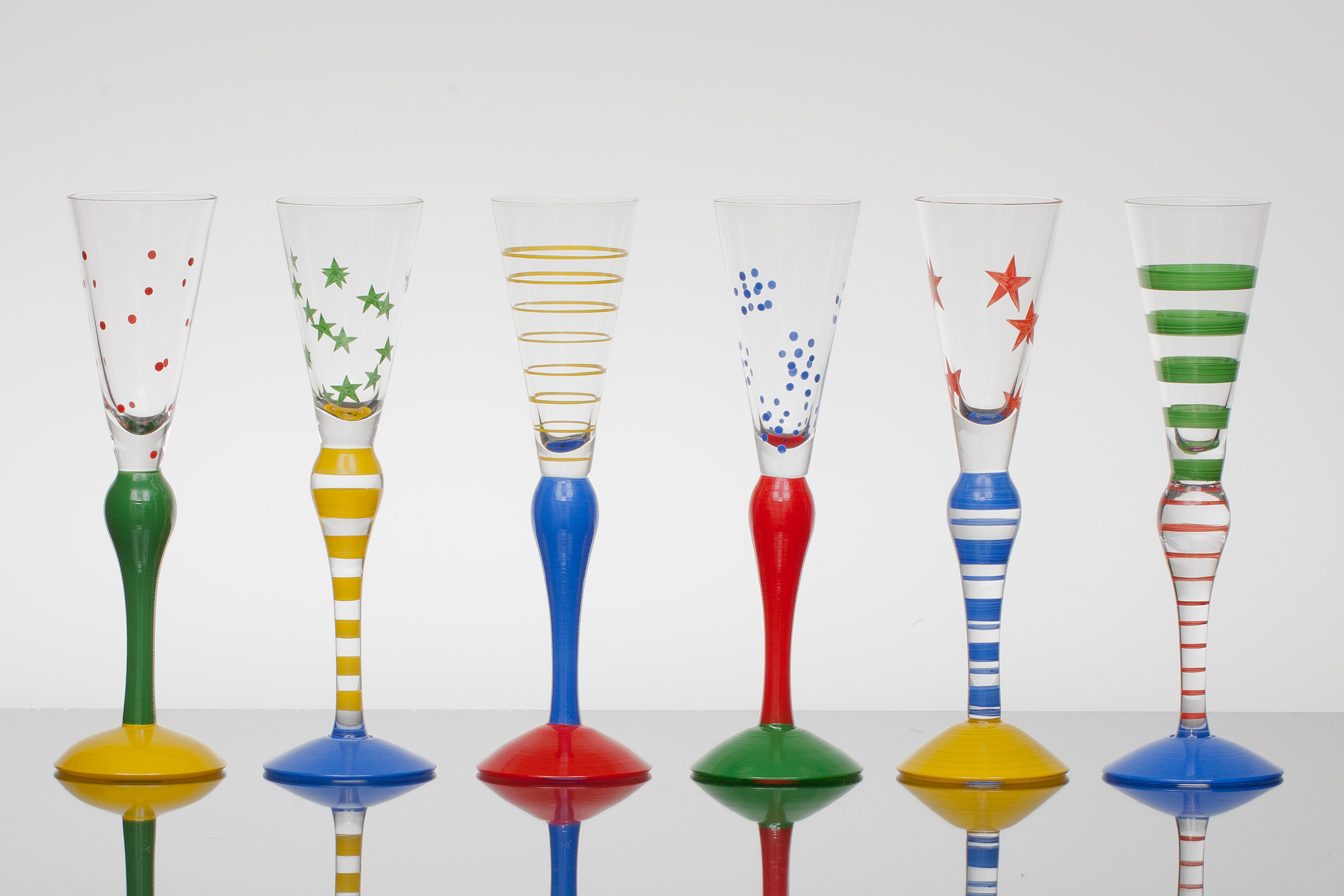 SNAPSGLAS, 6 st, "Clown", Anne Nilsson, Orrefors. - Bukowskis