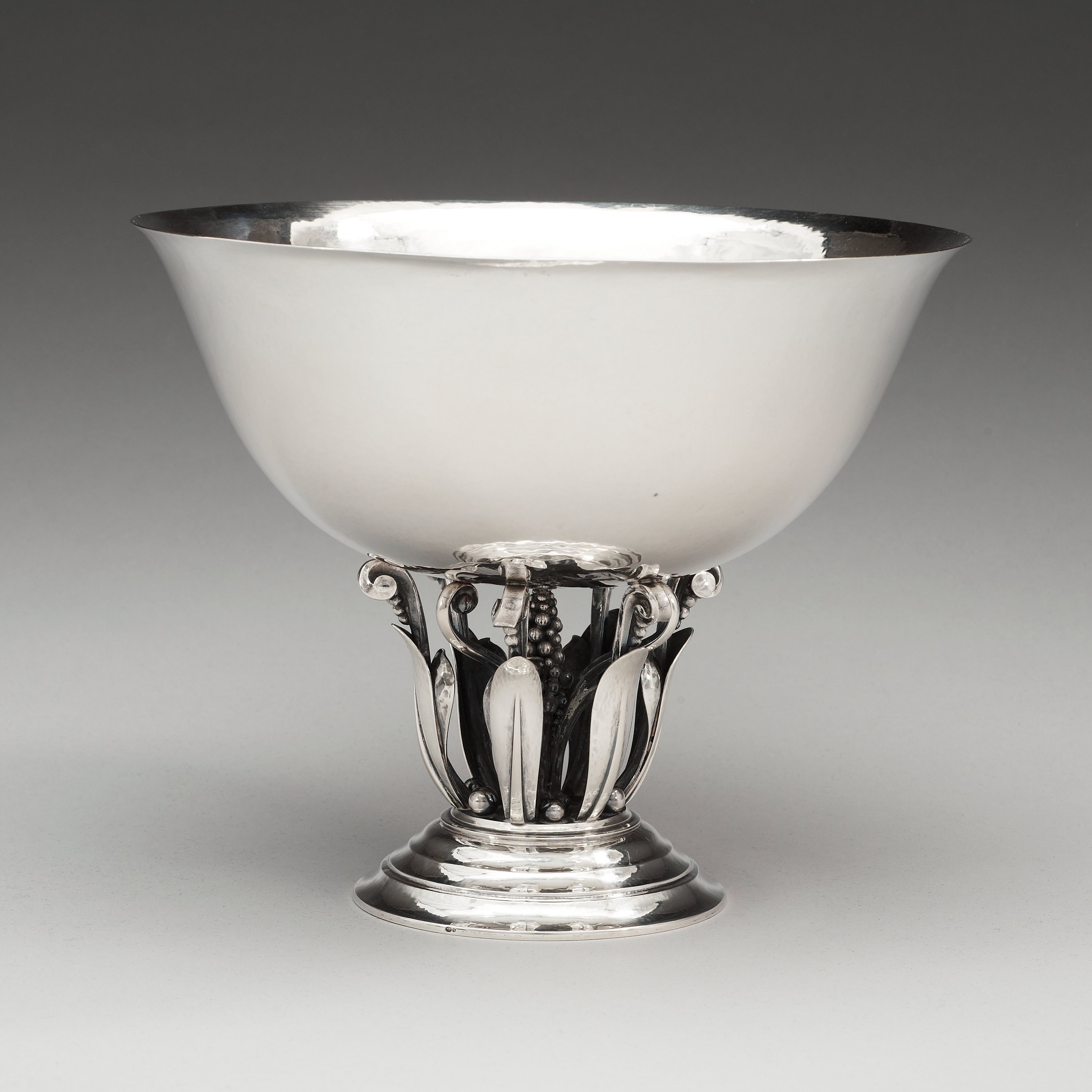 JOHAN ROHDE, praktskål, Georg Jensen, Köpenhamn 1919-21, - Bukowskis