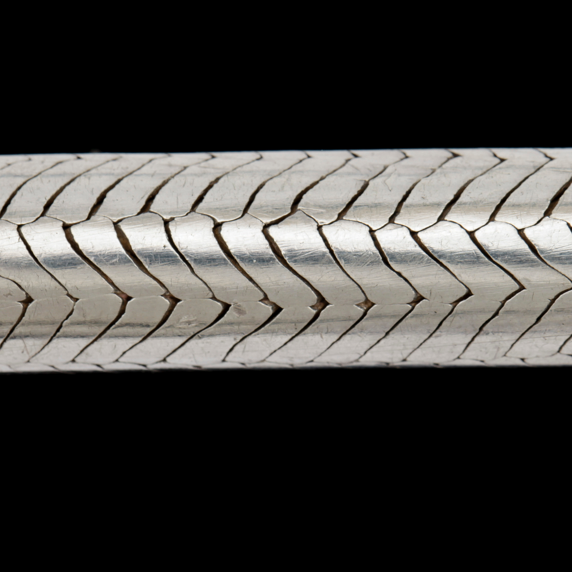 COLLIER, ormlänk, silver, 1900-tal. Vikt ca 336 g. - Bukowskis