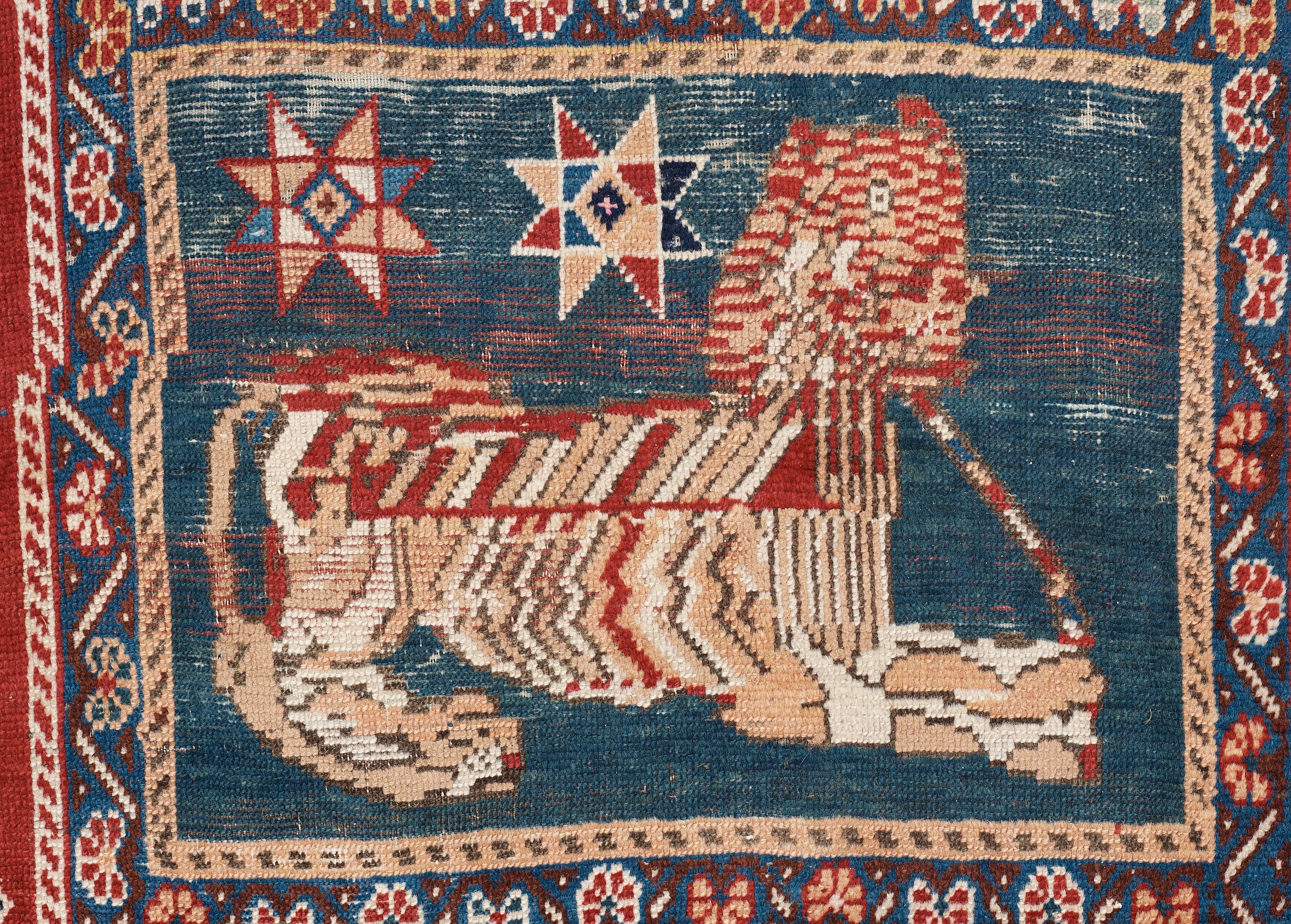 SEMI-ANTIQUE LORESTAN probably. 197 x 140 cm. - Bukowskis