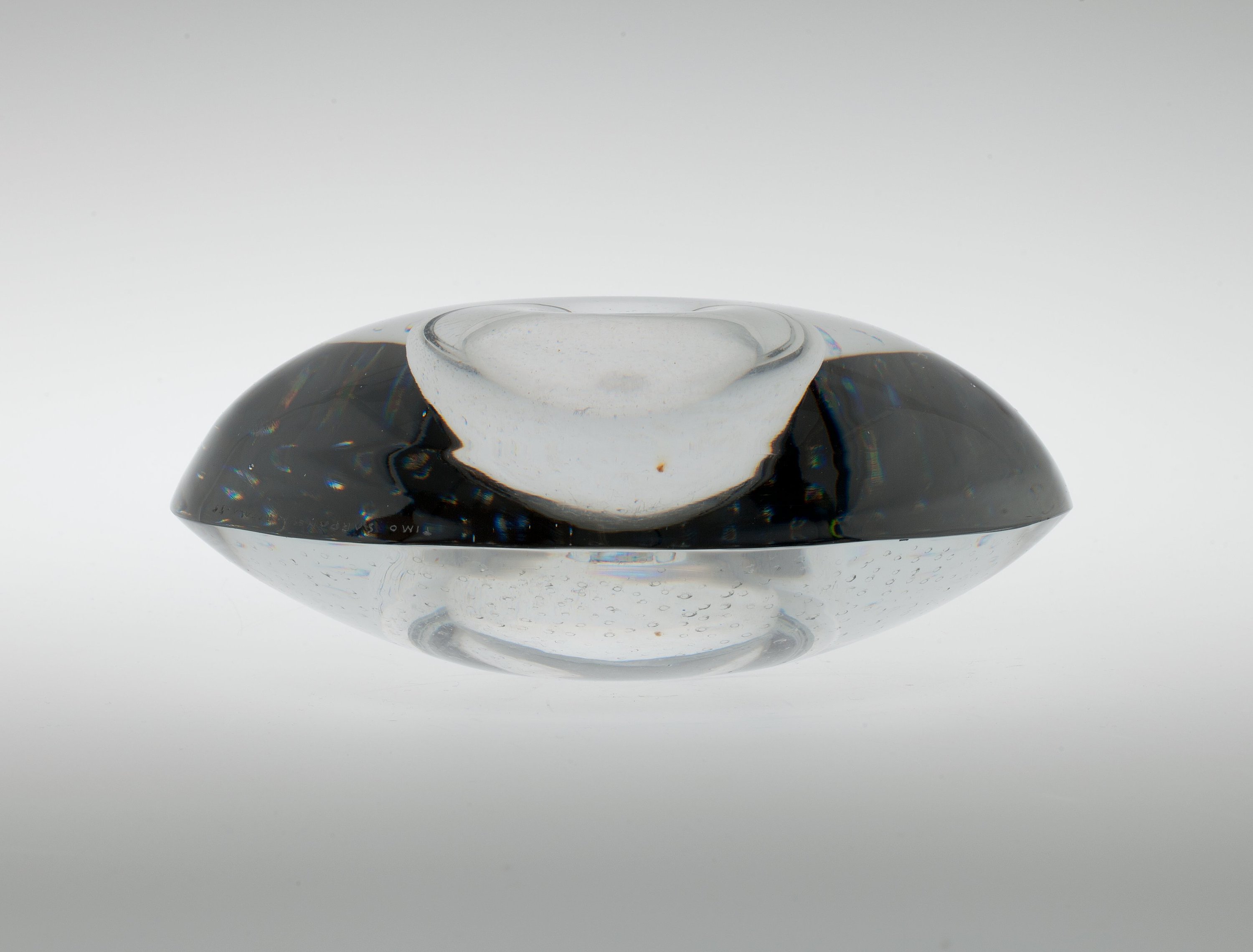 Timo Sarpaneva, A GLASS SCULPTURE. - Bukowskis