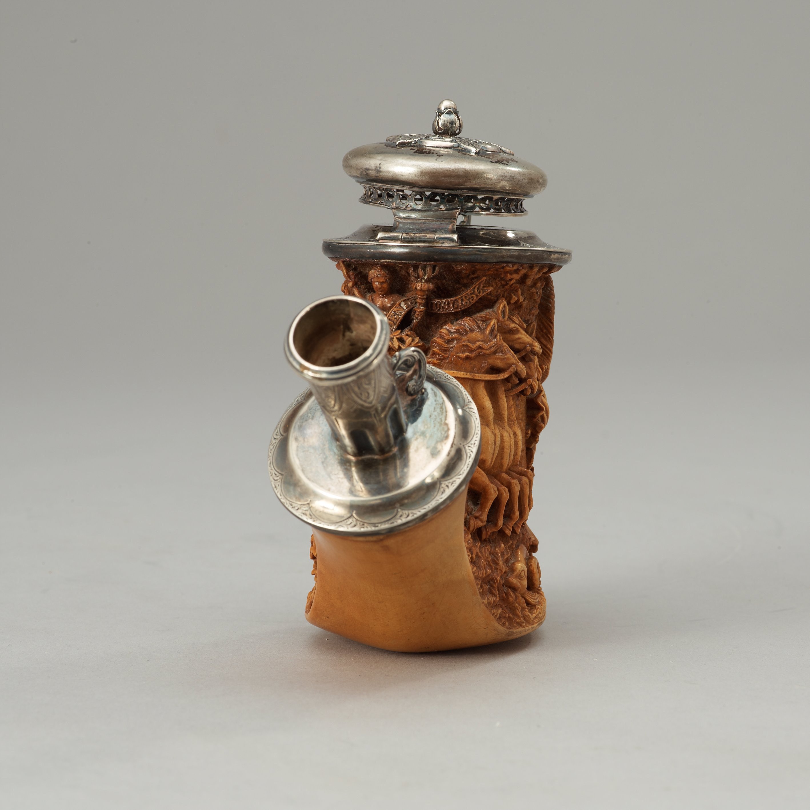 A Swedish birch carved pipe bowl by S.Isberg (not signed) dated 1856 ...