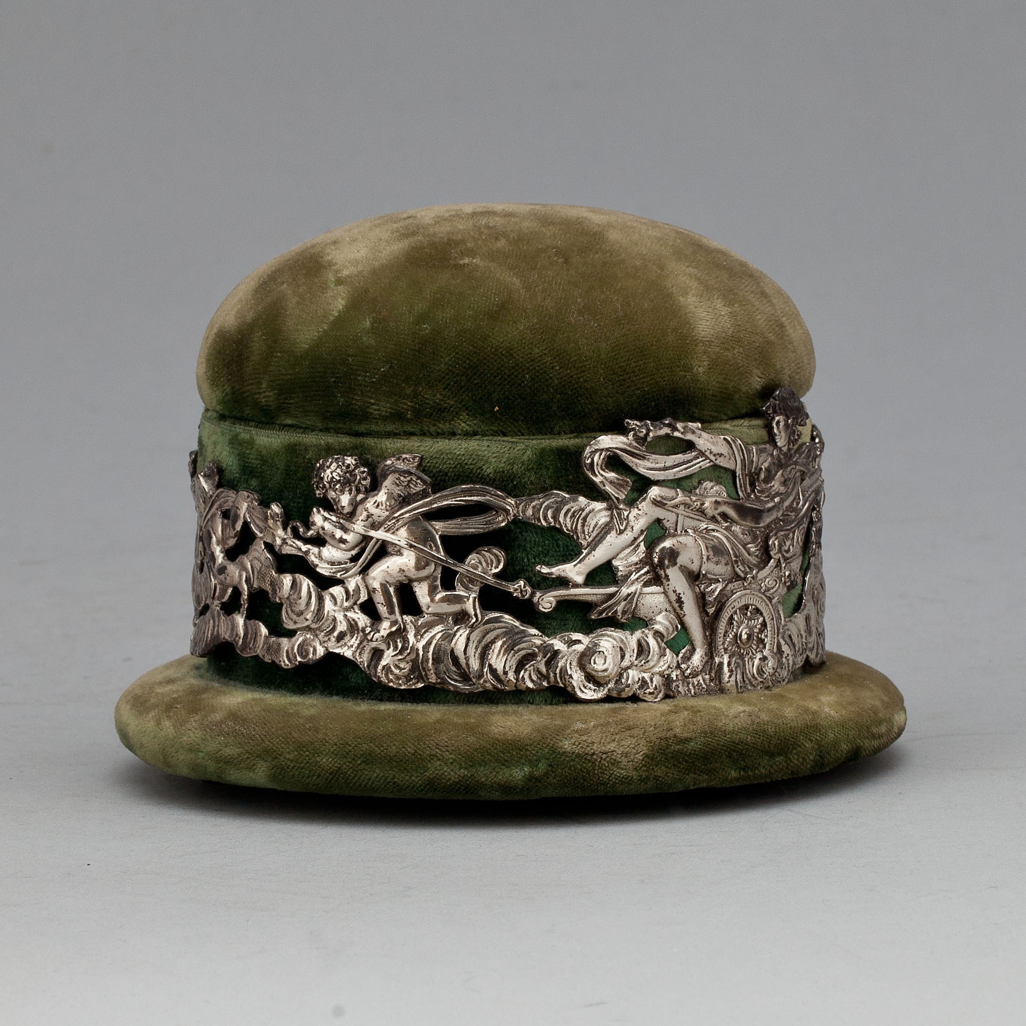 NÅLDYNA, silver, London England, 1882. - Bukowskis