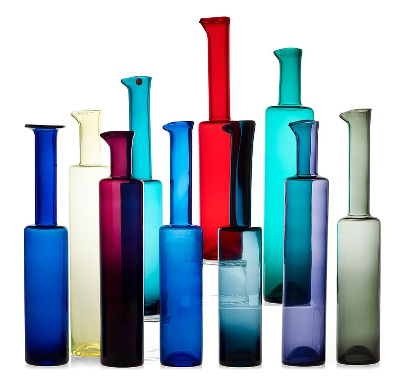 A set of ten Nanny Still glass bottles, Riihimäen Lasi oy, Finland ...