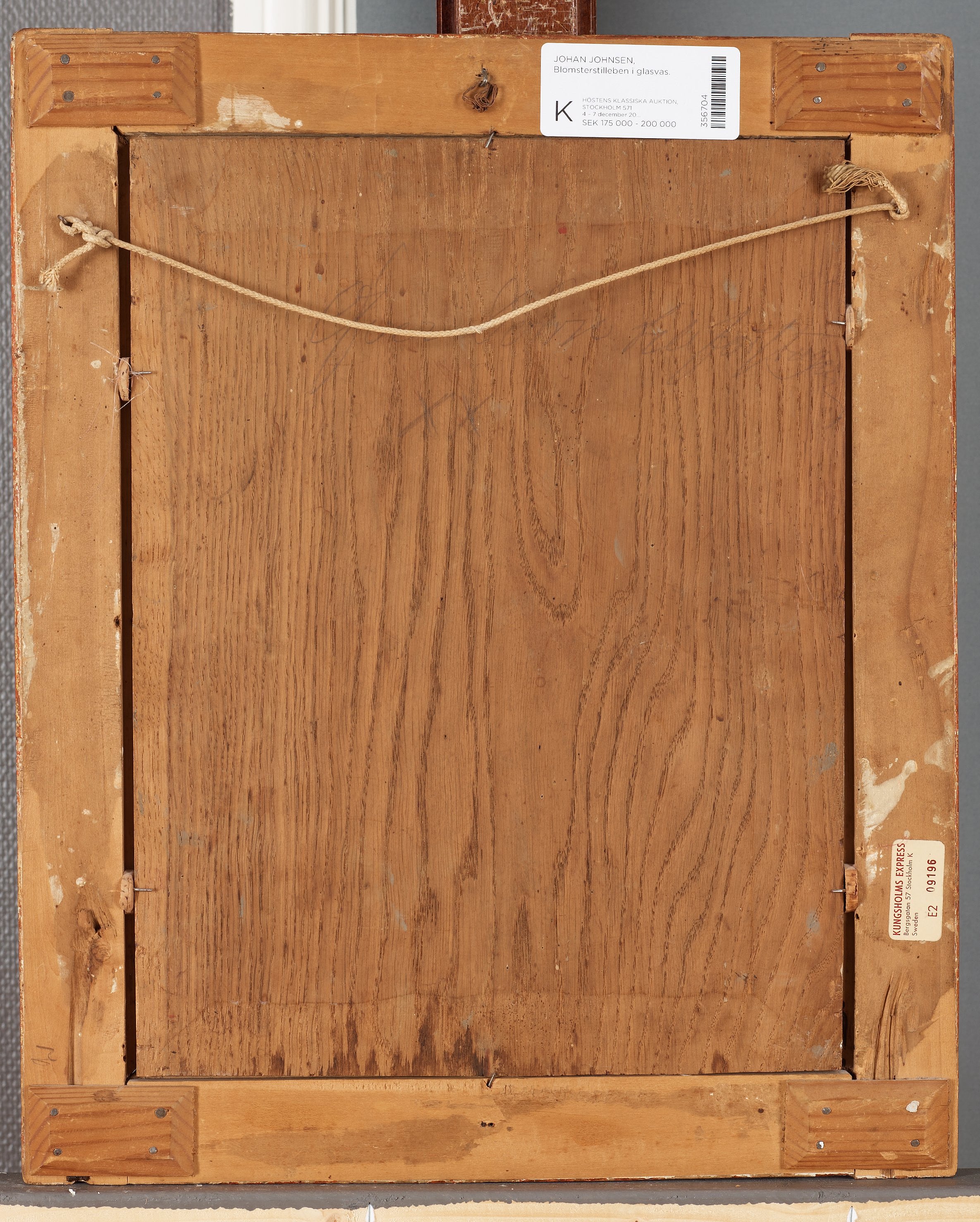 Johan Johnsen, Still life with flower in a glass vase. - Bukowskis