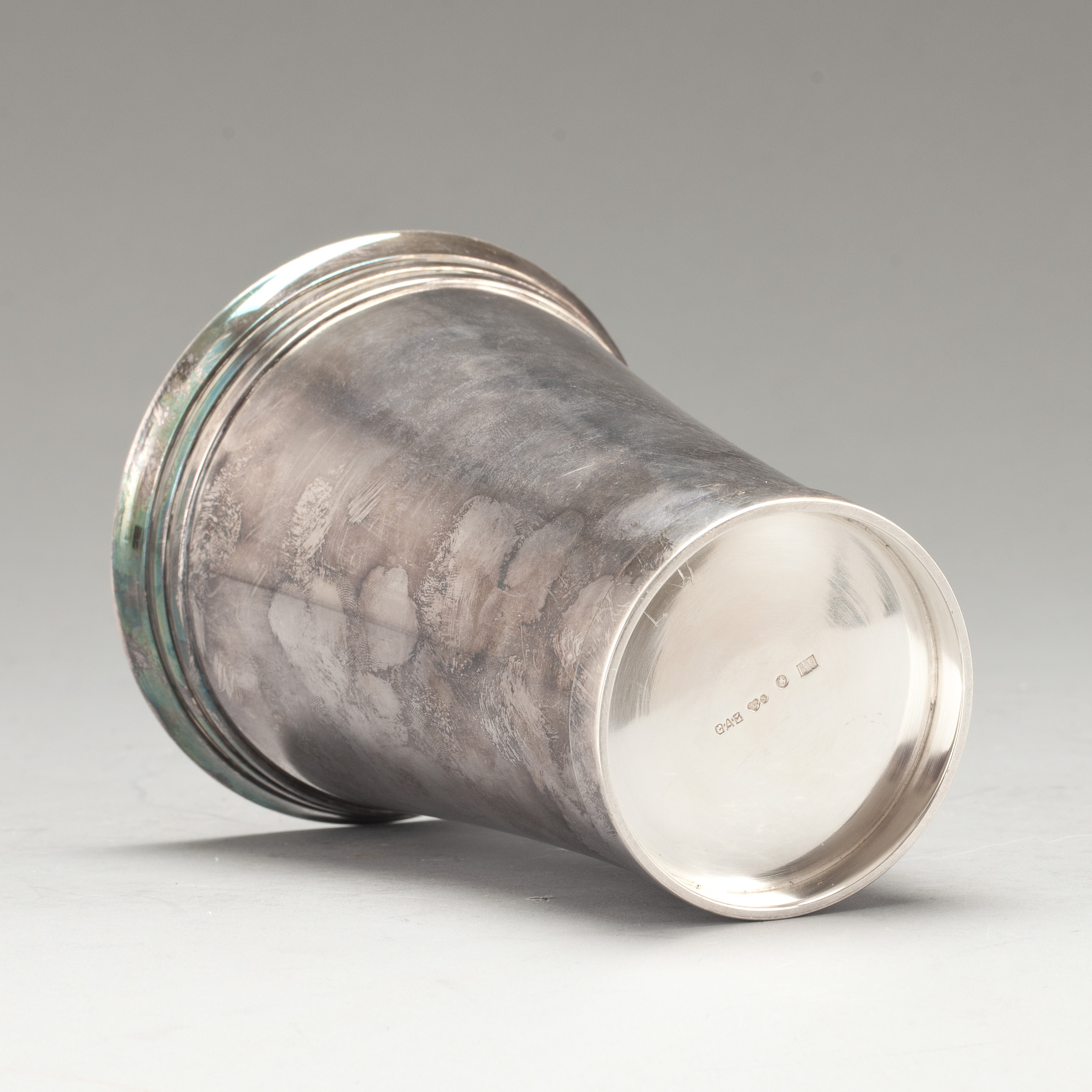 VAS, silver, GAB, Stockholm, 1952. Vikt ca 440 g. - Bukowskis