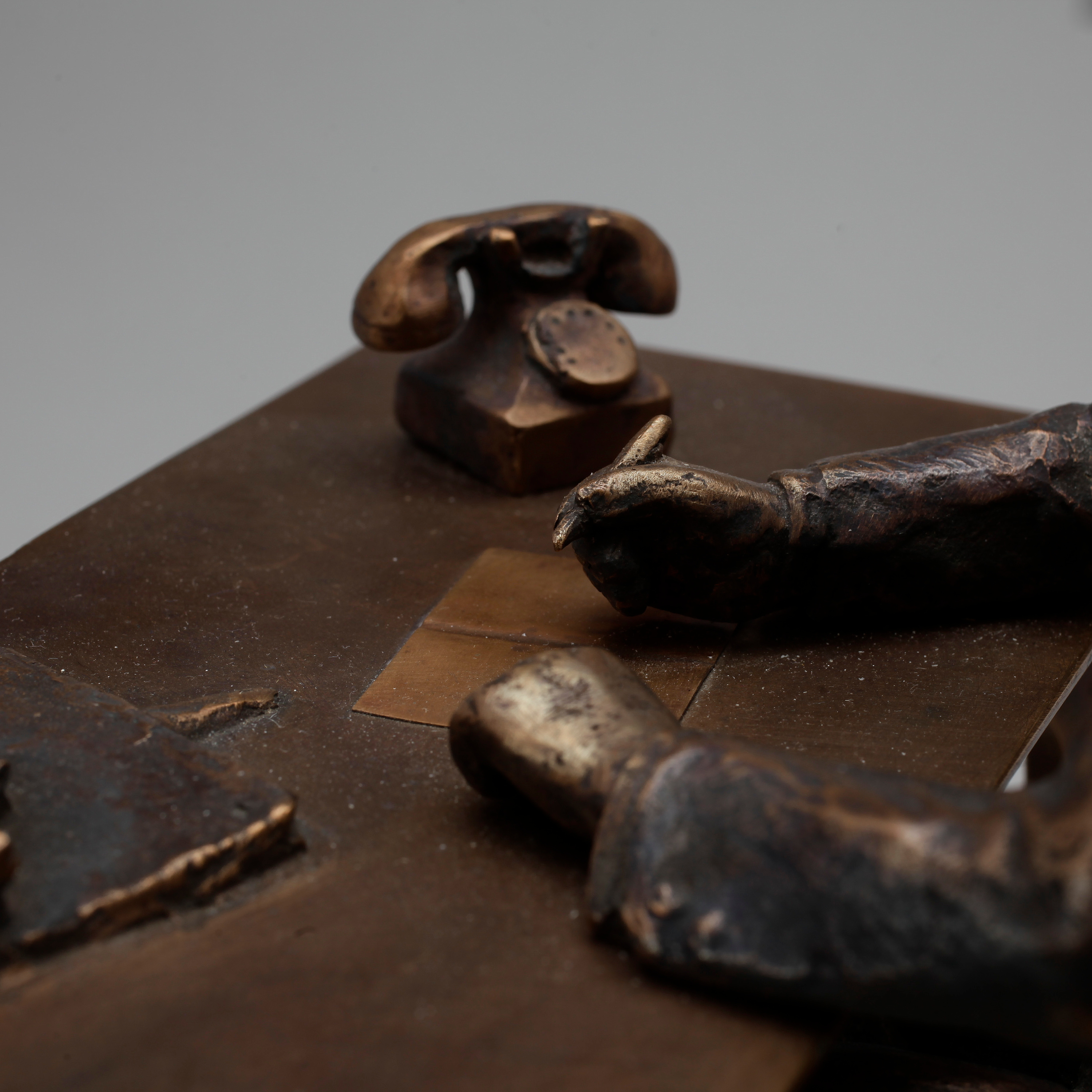 LASZLO KUTAS, brons, "Raoul Wallenberg", sign. - Bukowskis