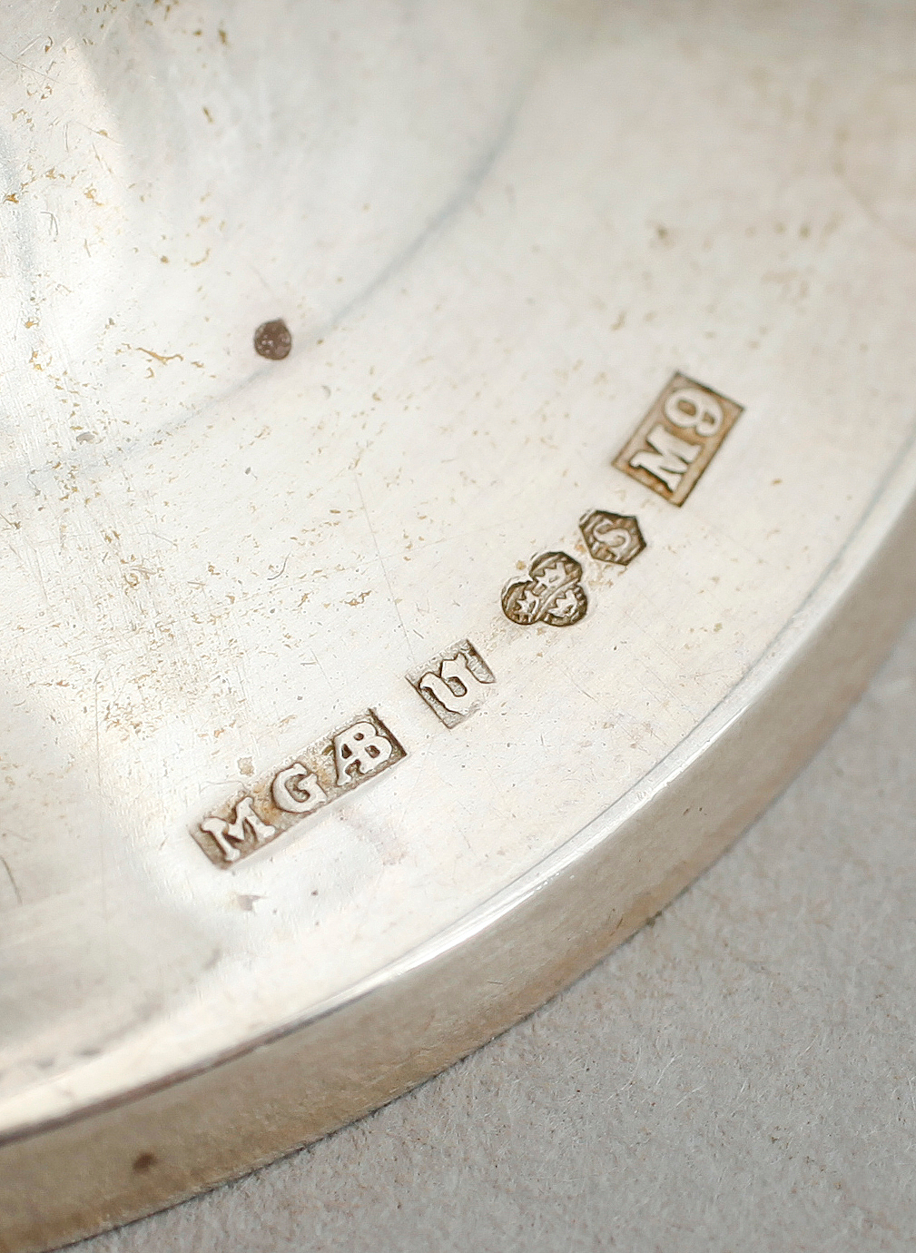 SNAPSGLAS 6 st, silver, MGAB, Uppsala 1962. Vikt ca 290 g. - Bukowskis