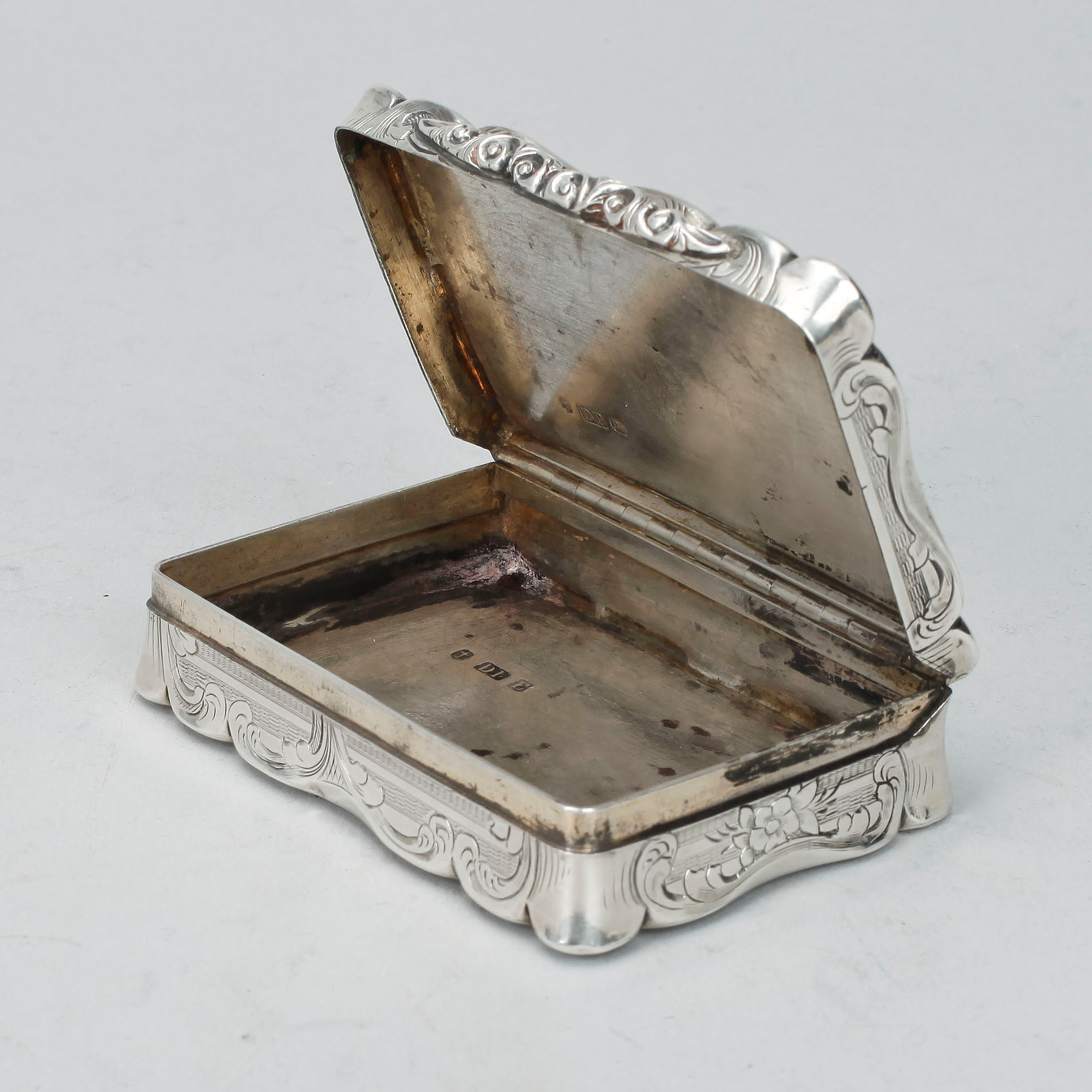 SNUSDOSA, för frimurare, silver, Birmingham England 1852. Vikt ca 135 ...