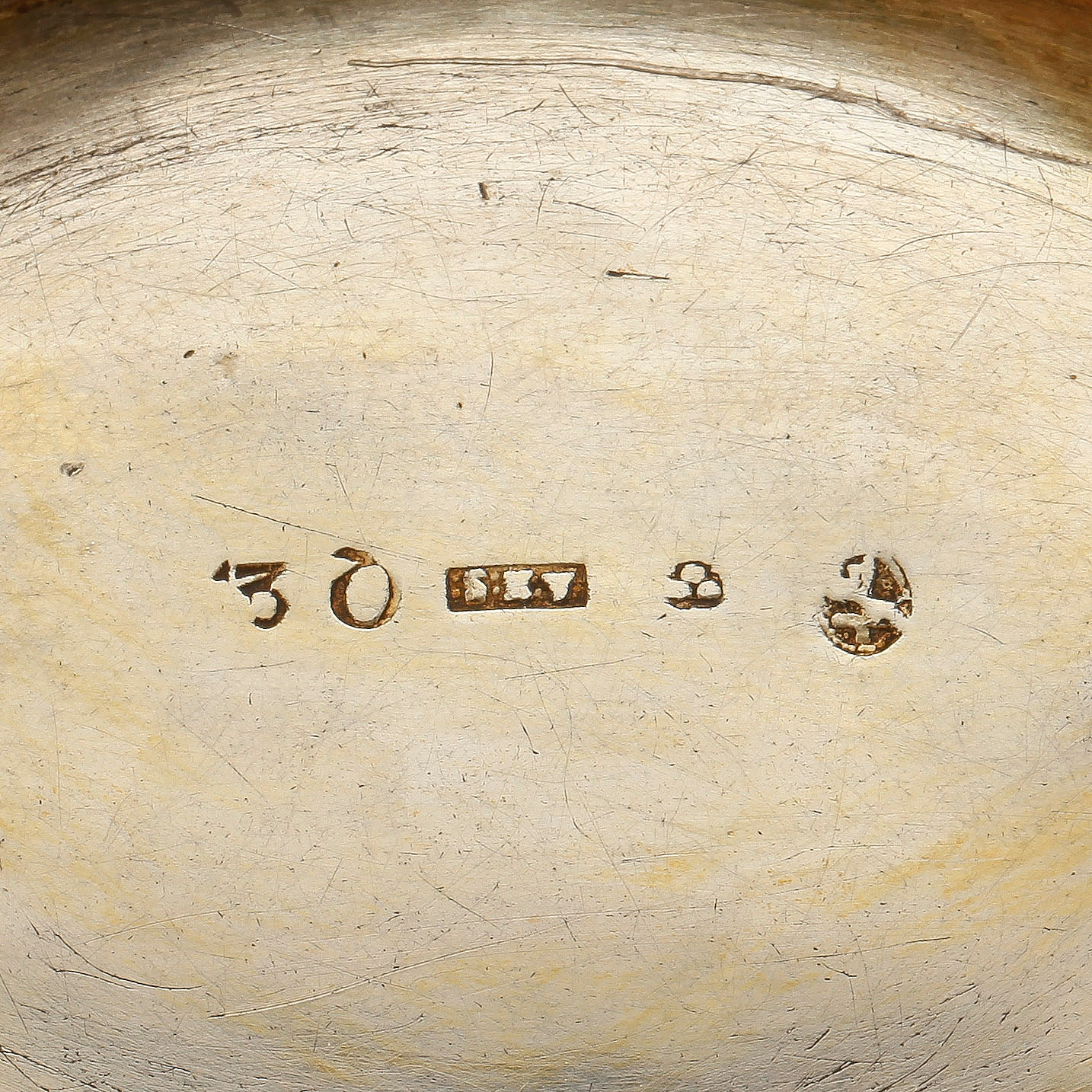 SNUSDOSA, silver samt porfyr, Anders Hjulström, Köping 1822. - Bukowskis
