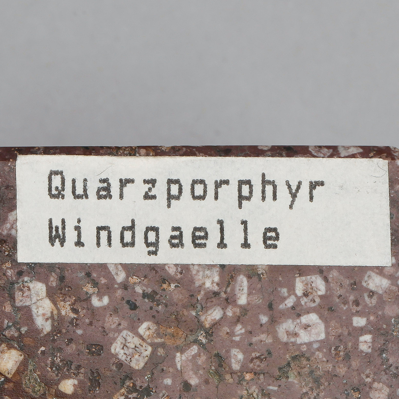 SOCKLAR, 4 st, porfyr, 1800-tal. - Bukowskis