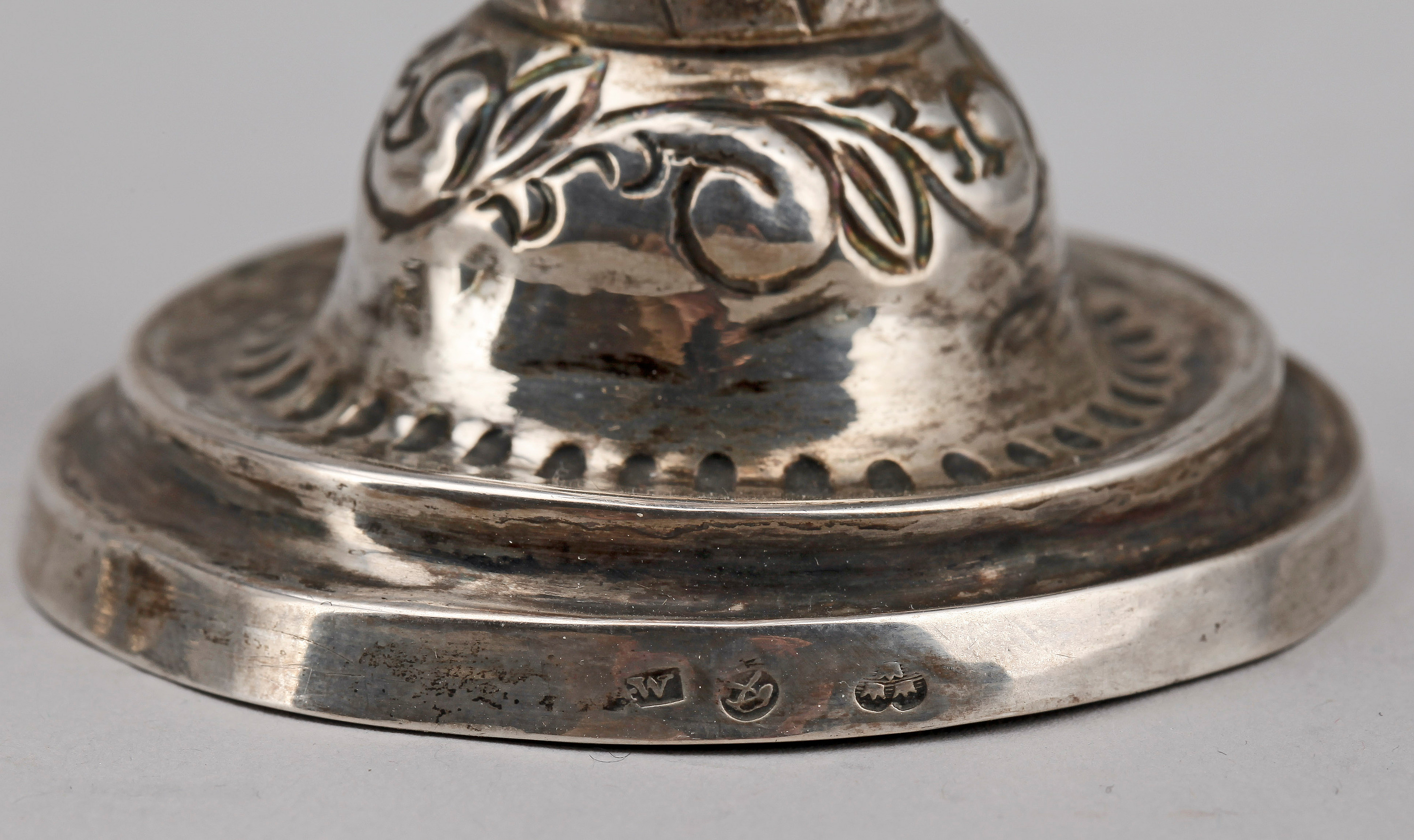 KALK samt BÄGARE, silver, A Wedin, Söderhamn 1838-64, respektive Magnus ...