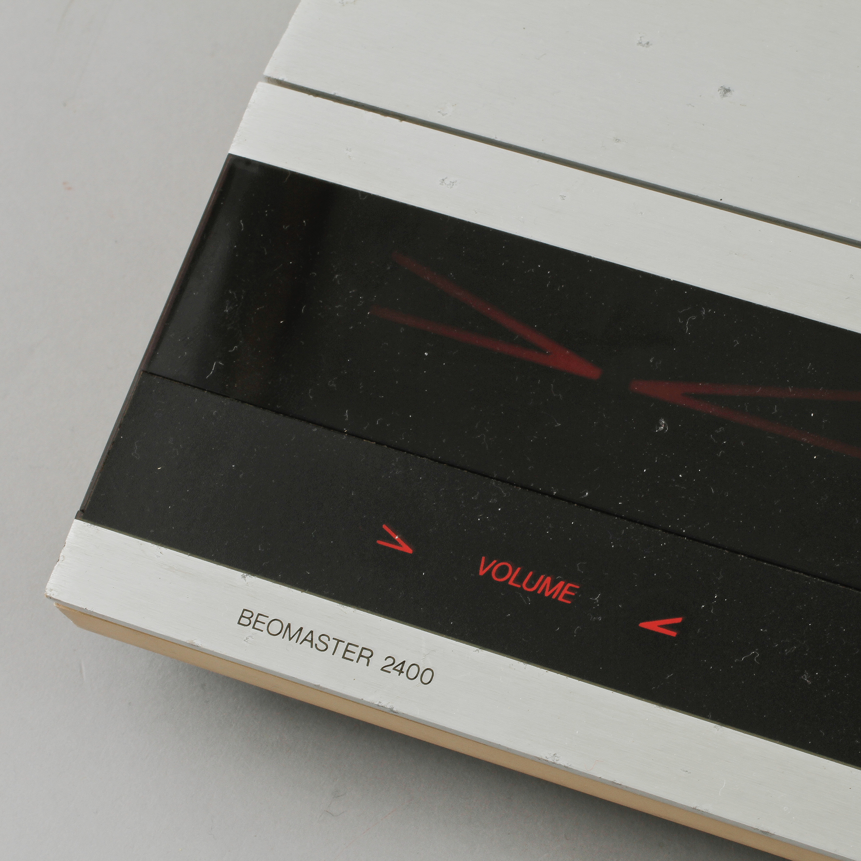 SKIVSPELARE "Beomaster 2200" samt FÖRSTÄRKARE "Beomaster 2400", Jacob ...