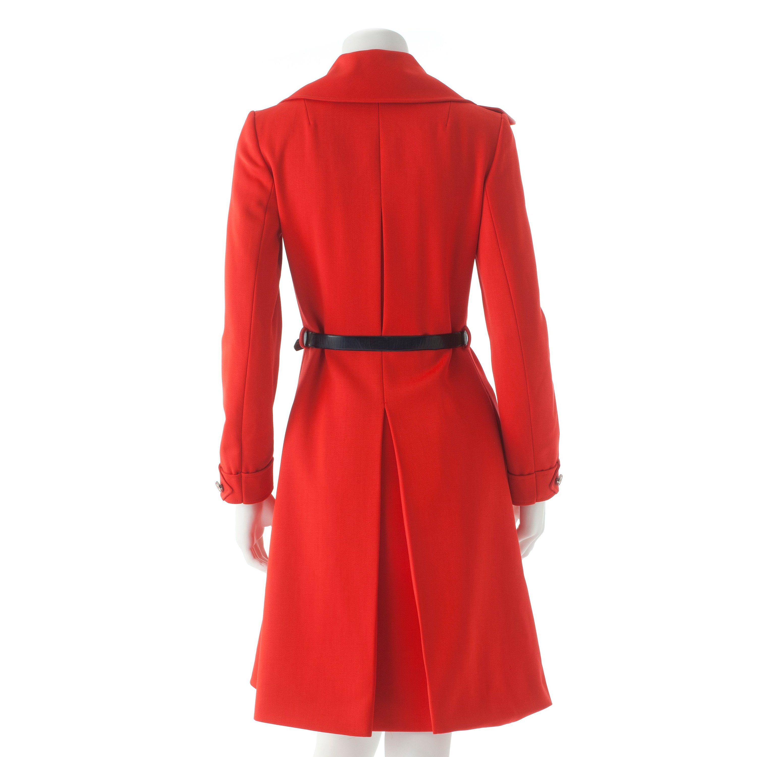LOUIS FÉRAUD, a red woolblend coat from the 70s. - Bukowskis