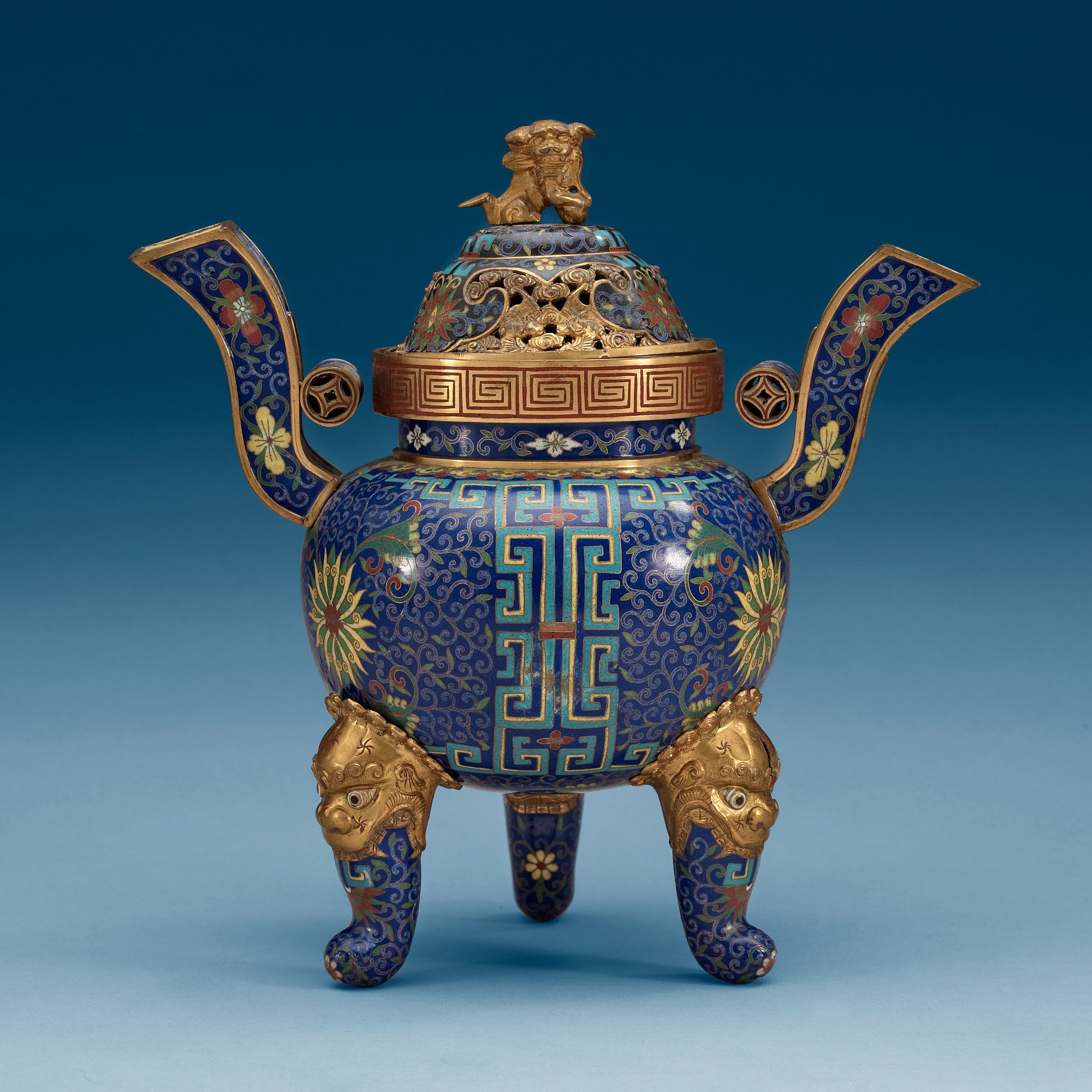 A cloisonné tripod censer, late Qing dynasty (1644-1912). Cover marked ...