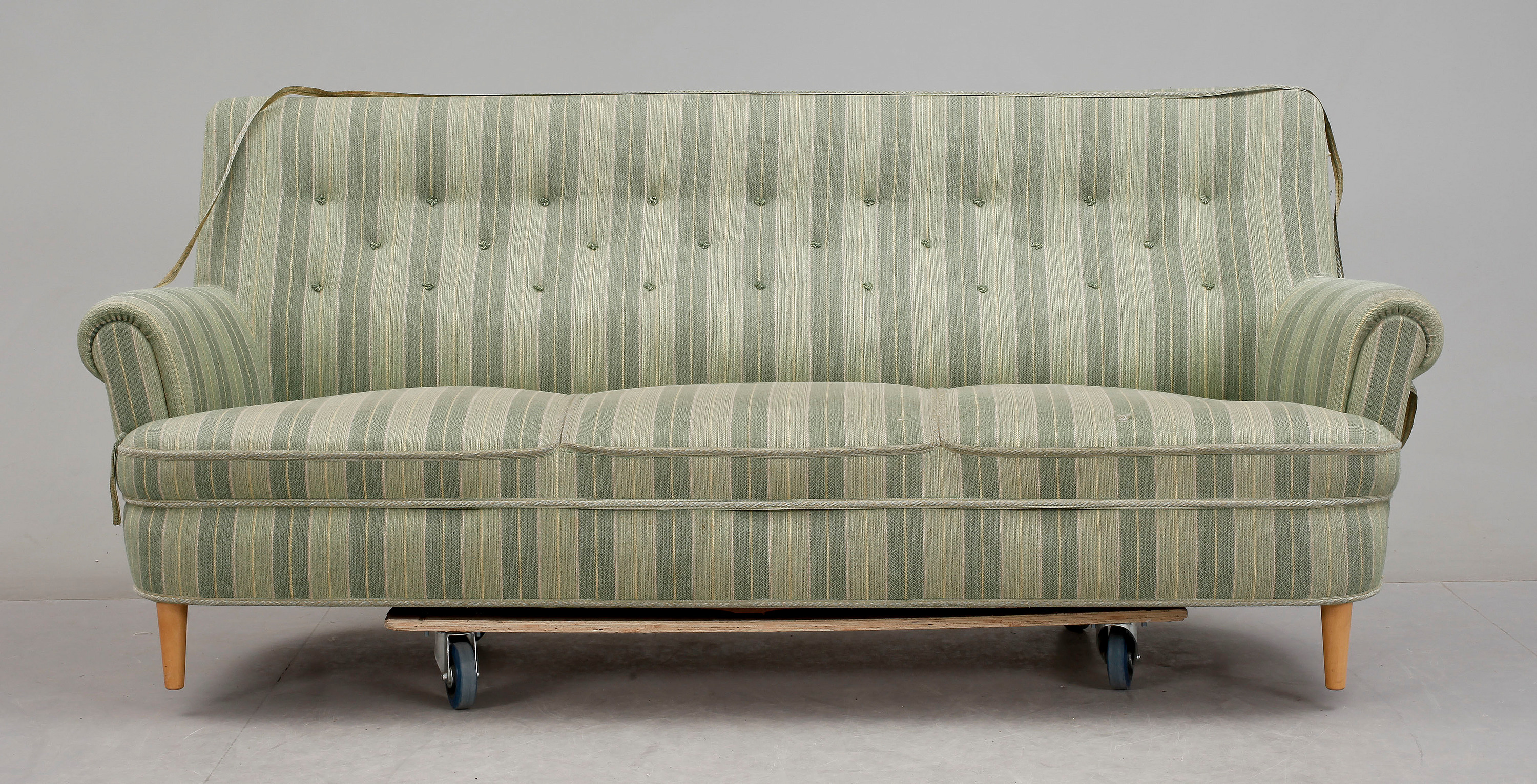 SOFFA, "Hemmakväll", Carl Malmsten. - Bukowskis