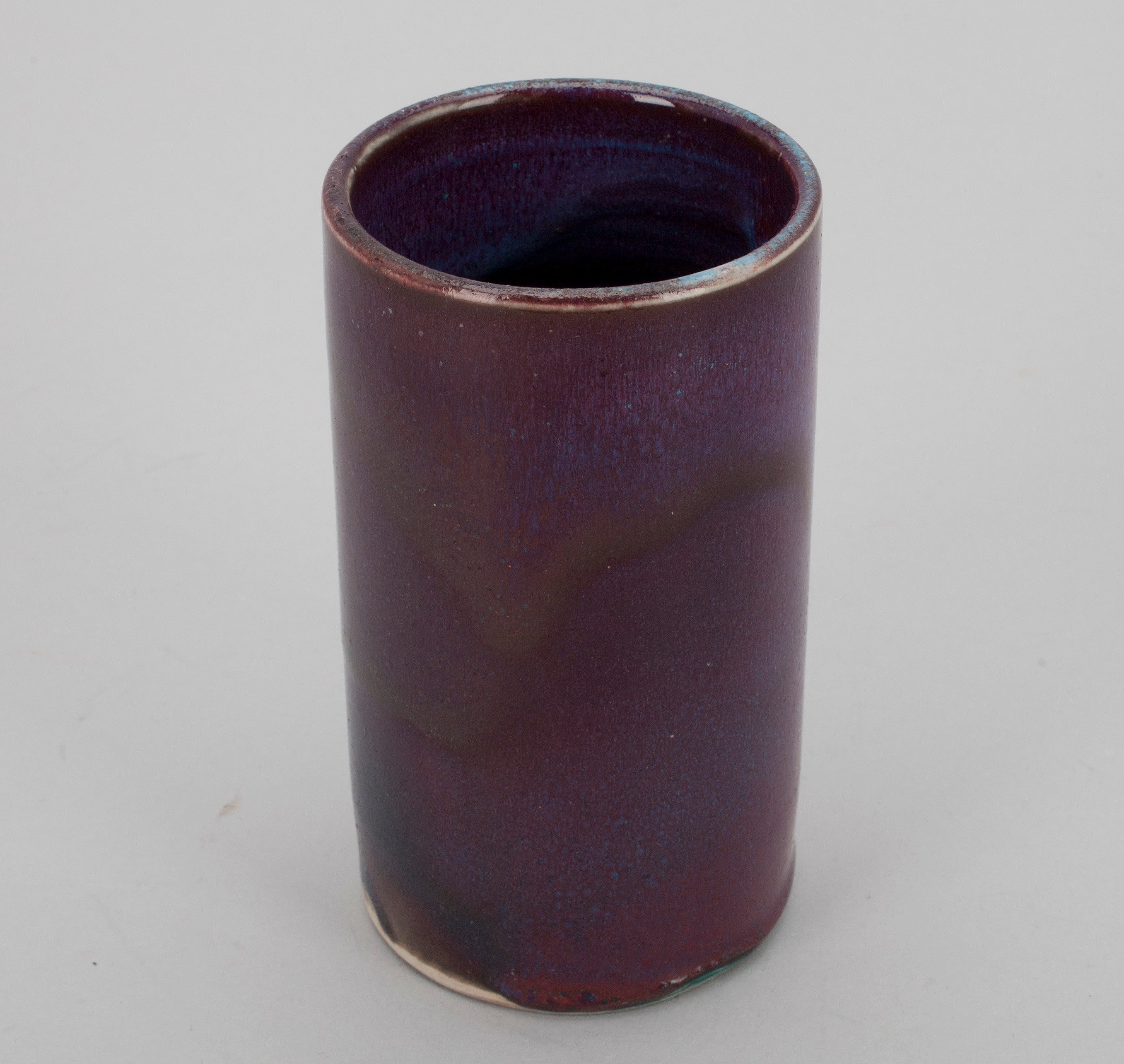 Toini Muona, A CERAMIC VASE. - Bukowskis