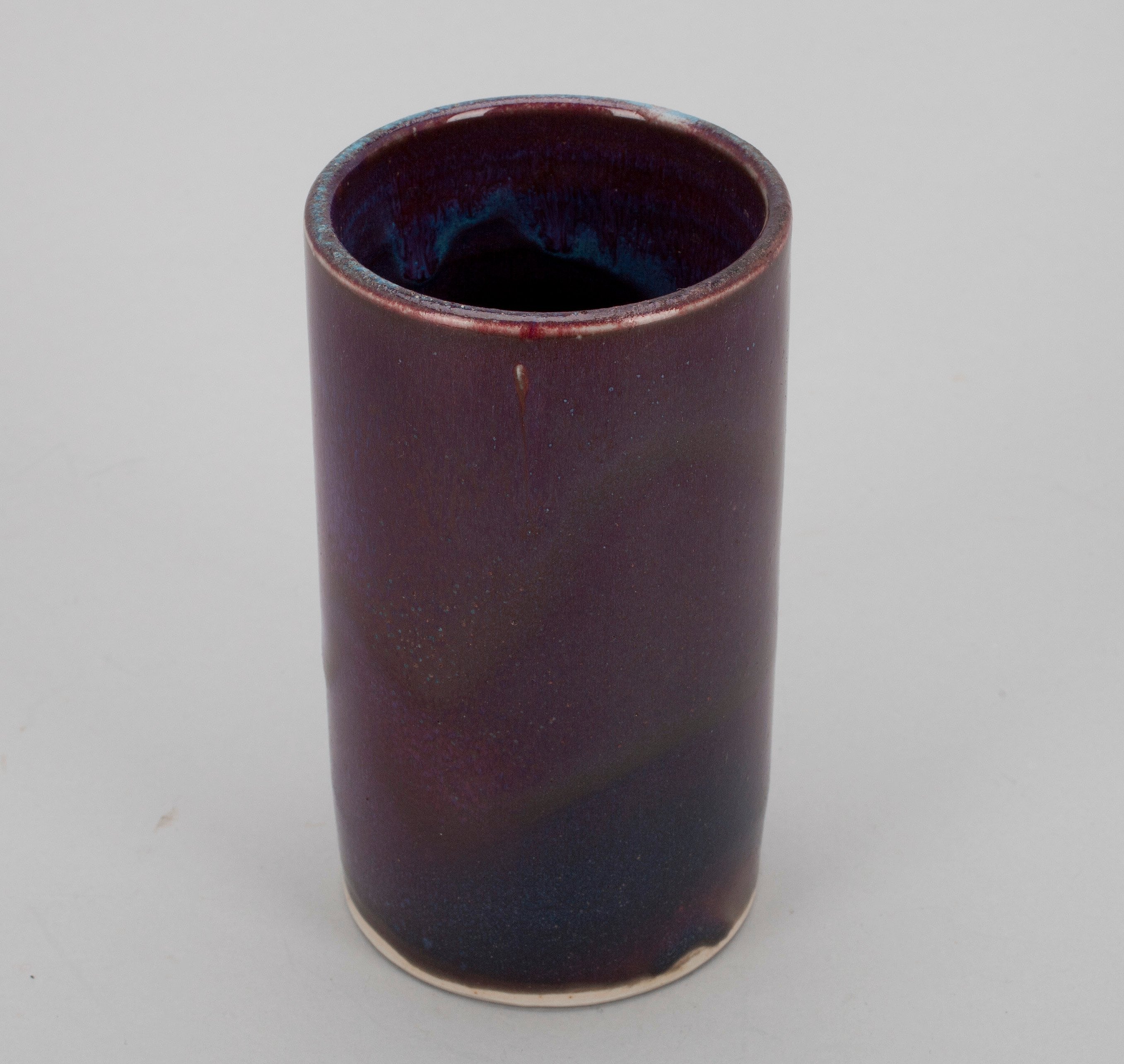 Toini Muona, A CERAMIC VASE. - Bukowskis