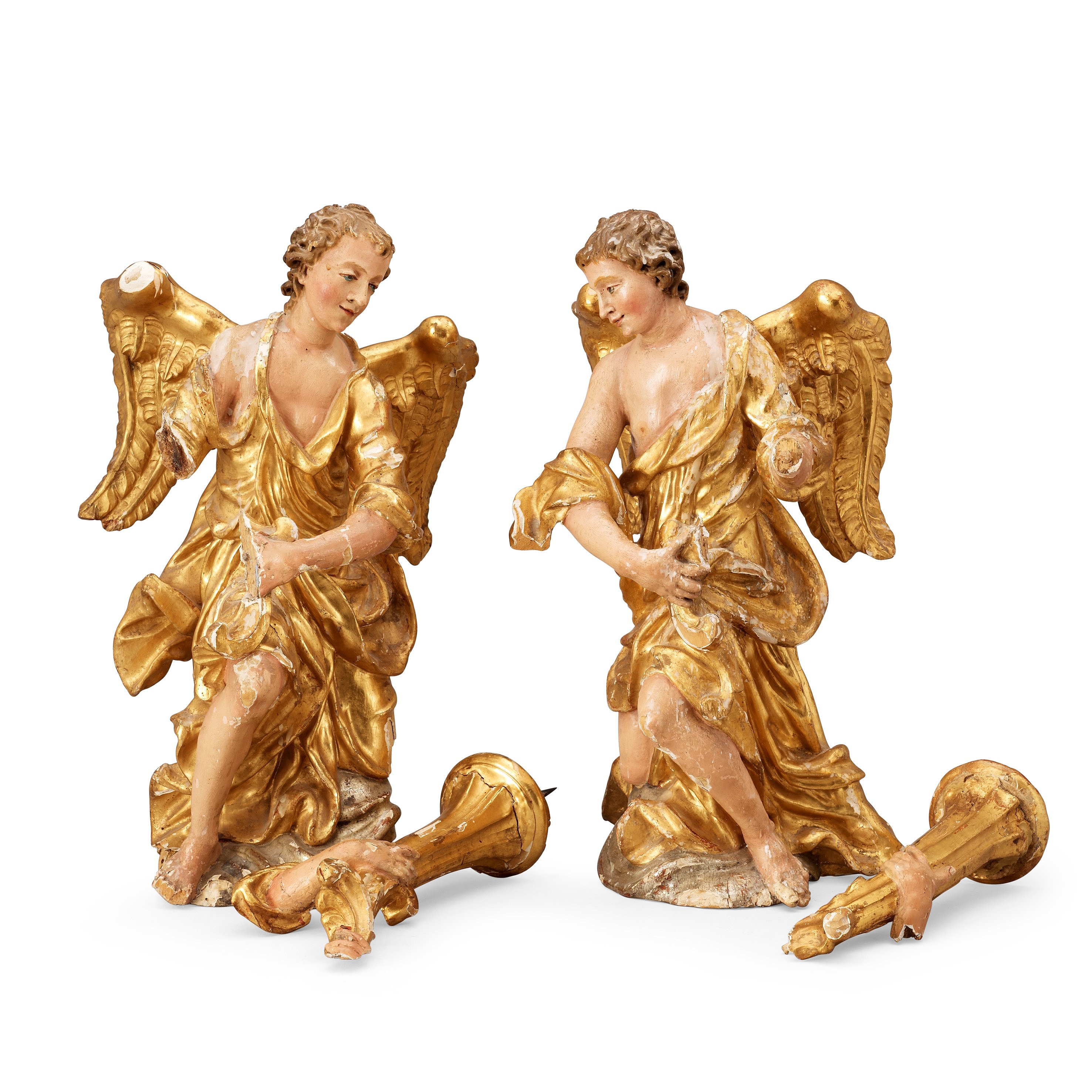 A pair of wooden candleholding angels, around year 1800. - Bukowskis