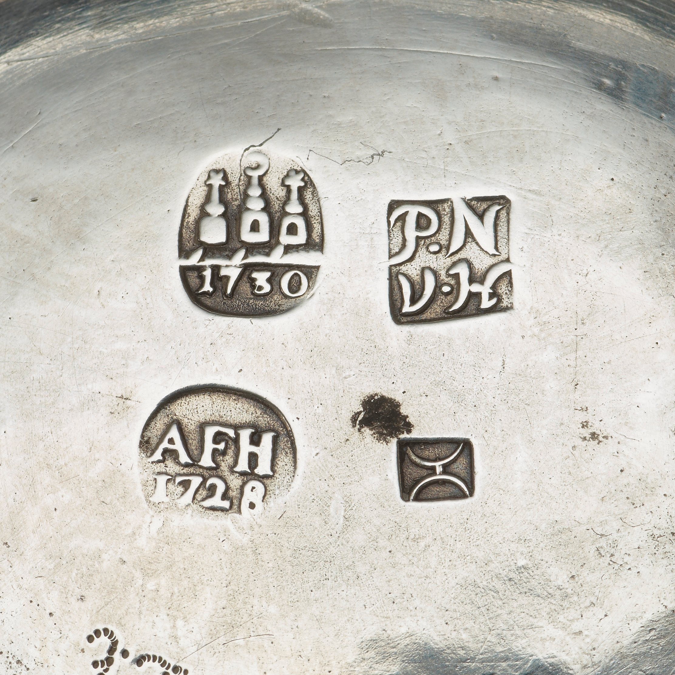 A Danish 18th century silver bowl, marks of Asmus Fridrich Holling ...