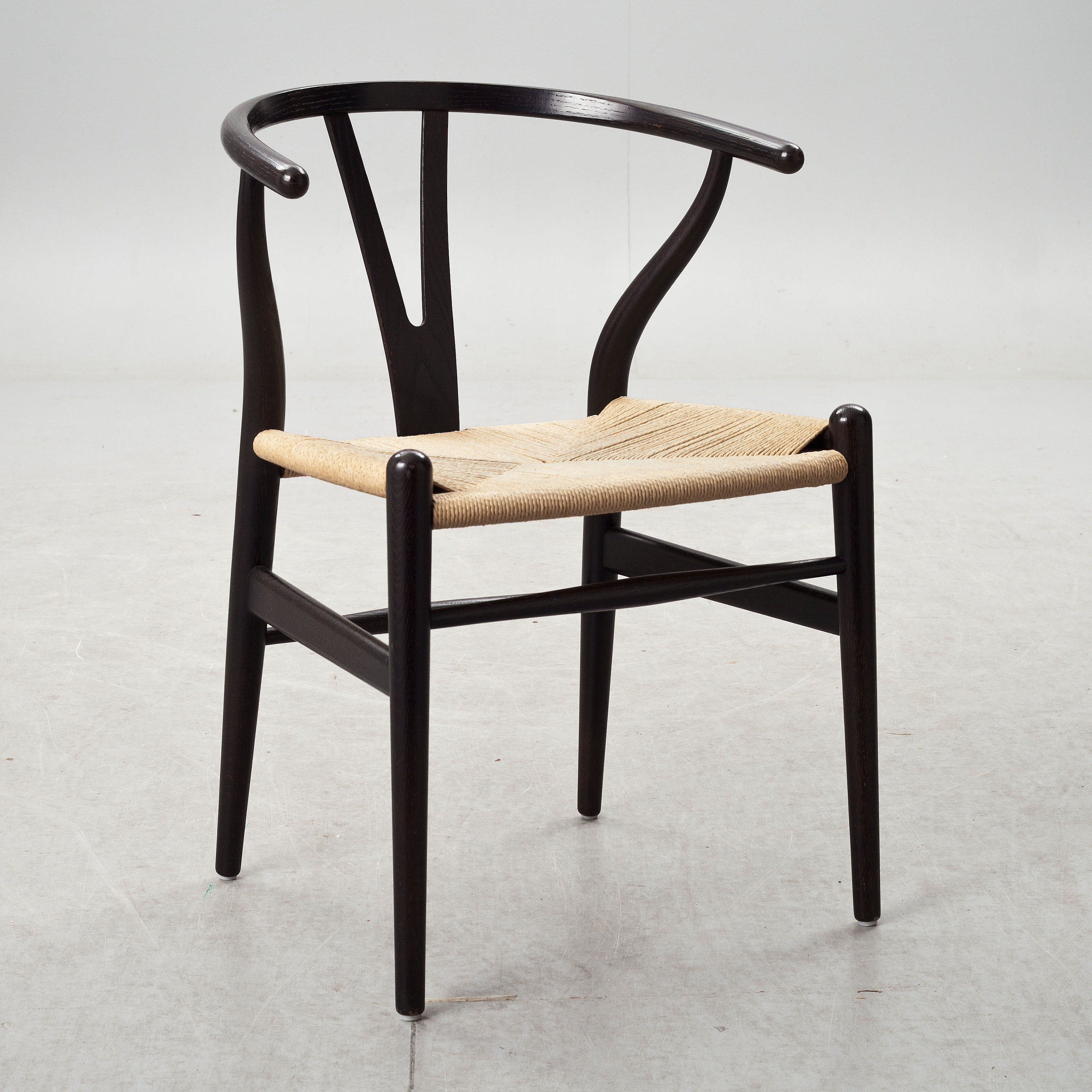 KARMSTOLAR, 4 st, Y-stolen, formgivna av Hans Wegner 1950, tillverkade ...