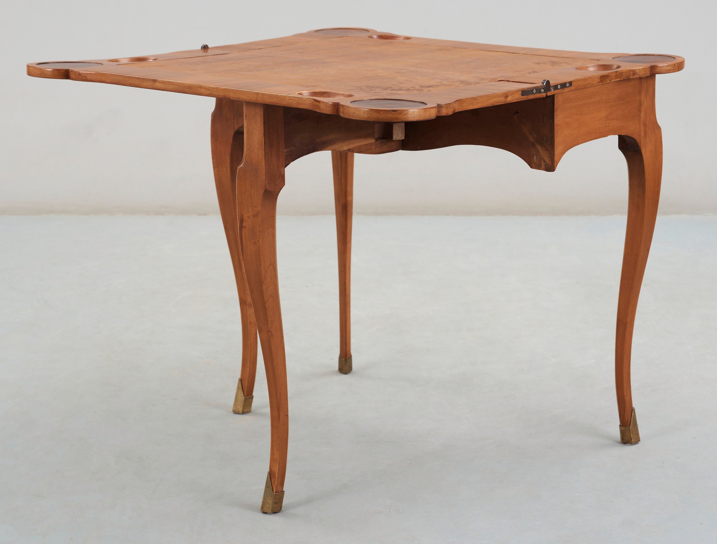 A Royal Swedish Rococo card table by Georg Haupt dated 1772. - Bukowskis