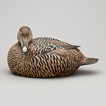 BILLY HELLSTEN, skulptur, limmad björk, signerad och daterad 2000. - Bukowskis