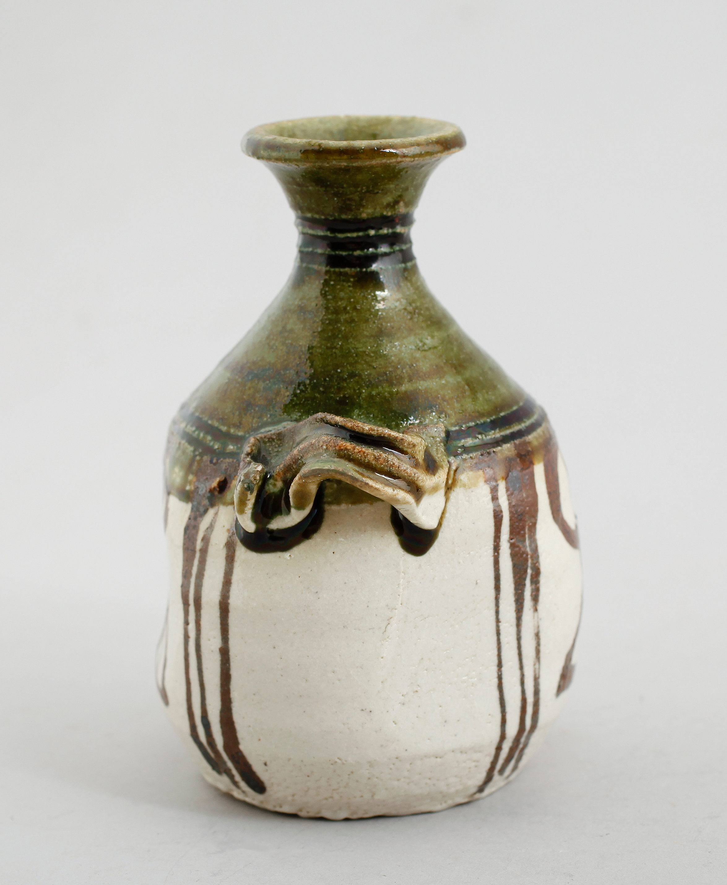 A Japanese stoneware vase, attributed to Wakao Toshisada. - Bukowskis