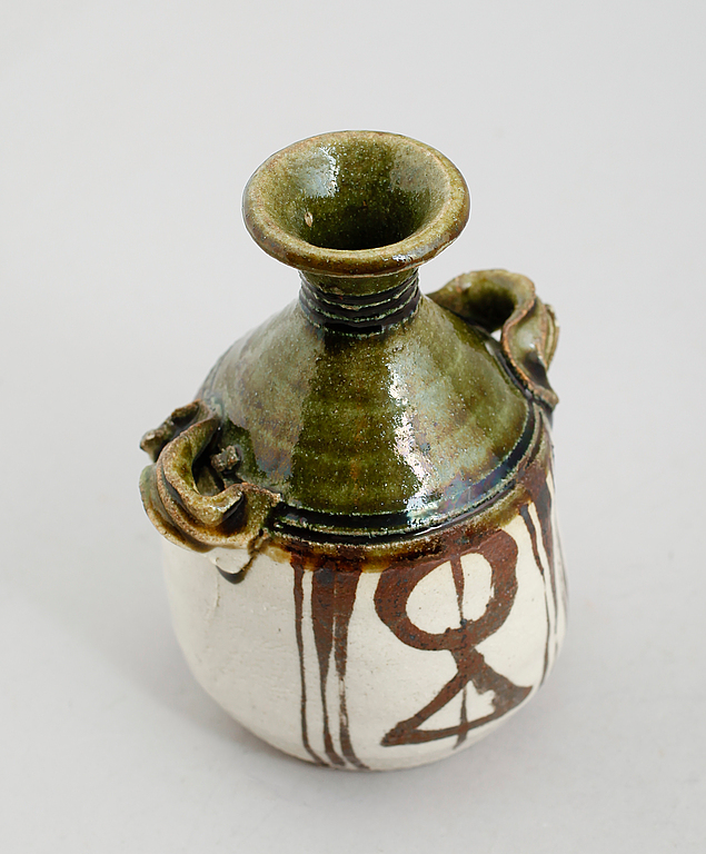 A Japanese stoneware vase, attributed to Wakao Toshisada. - Bukowskis