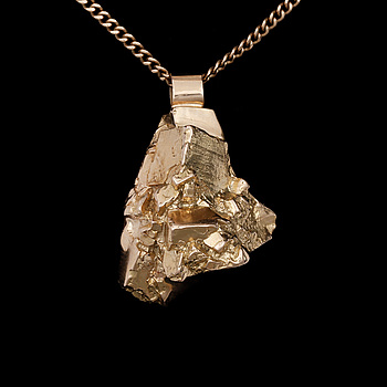 HÄNGE MED HALSKEDJA, 18k, Sverige, 1978. Vikt ca 22g. - Bukowskis