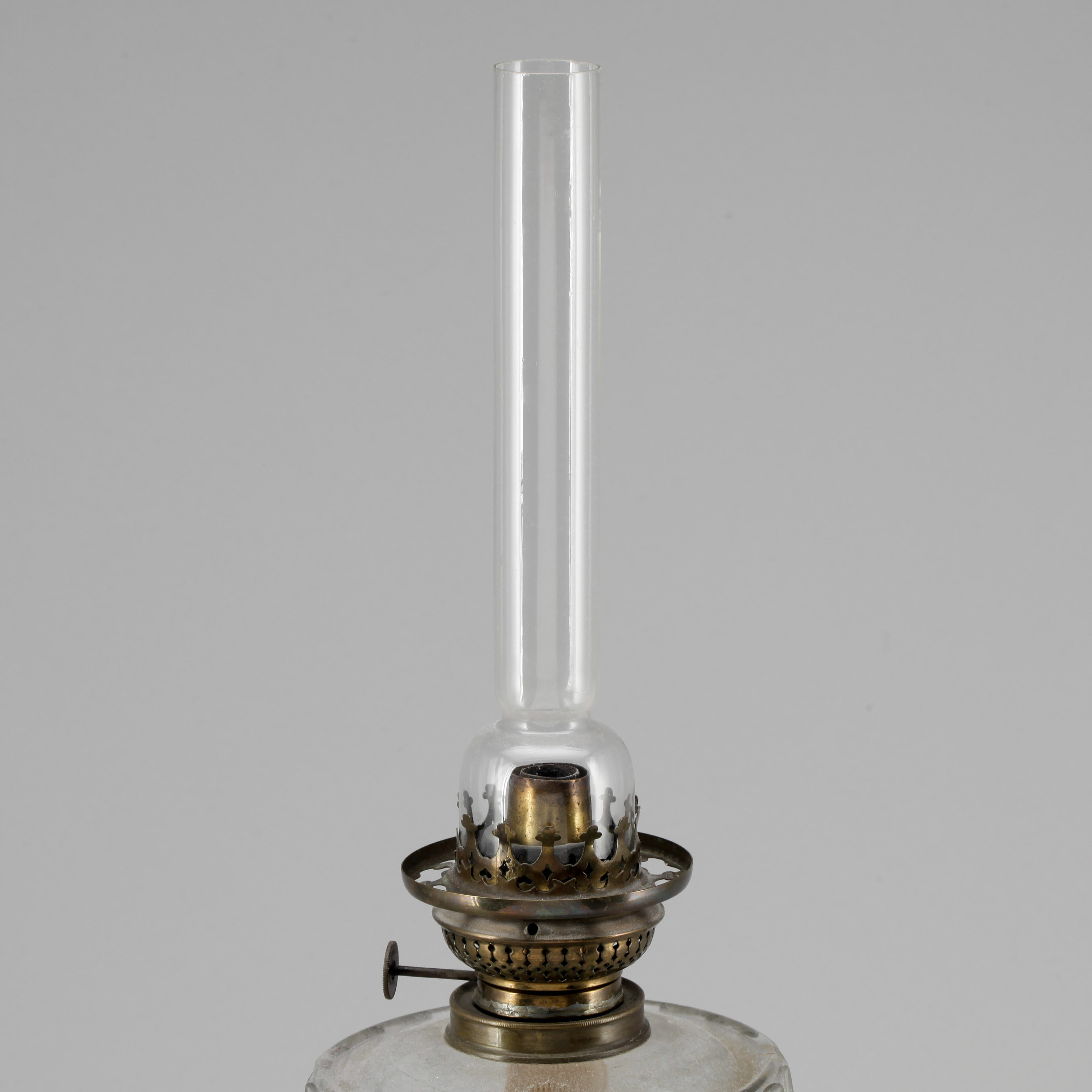 FOTOGENLAMPA, mässing, 1900-talets början. - Bukowskis