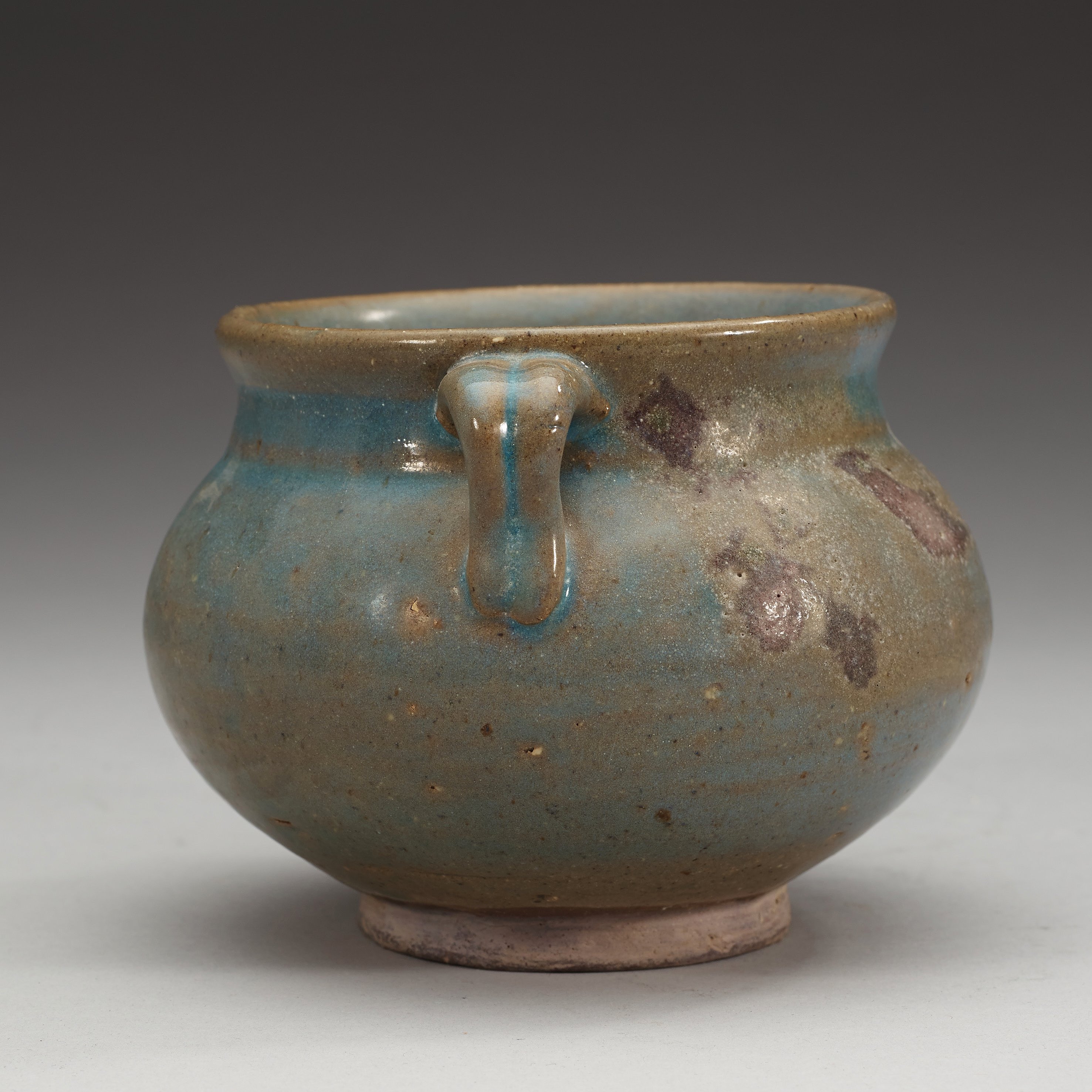 A Jun glazed jar, Song/Yuan dynastin. - Bukowskis