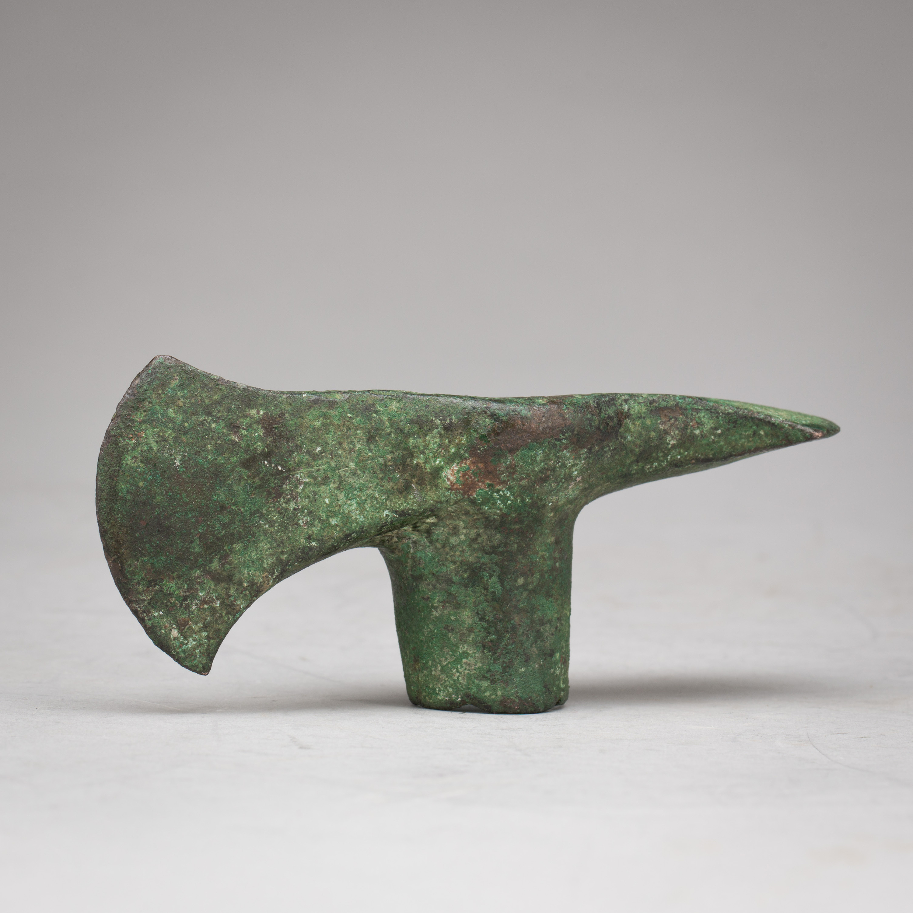 BRONSYXA, s.k Holkyxa, trol bronsålder. - Bukowskis