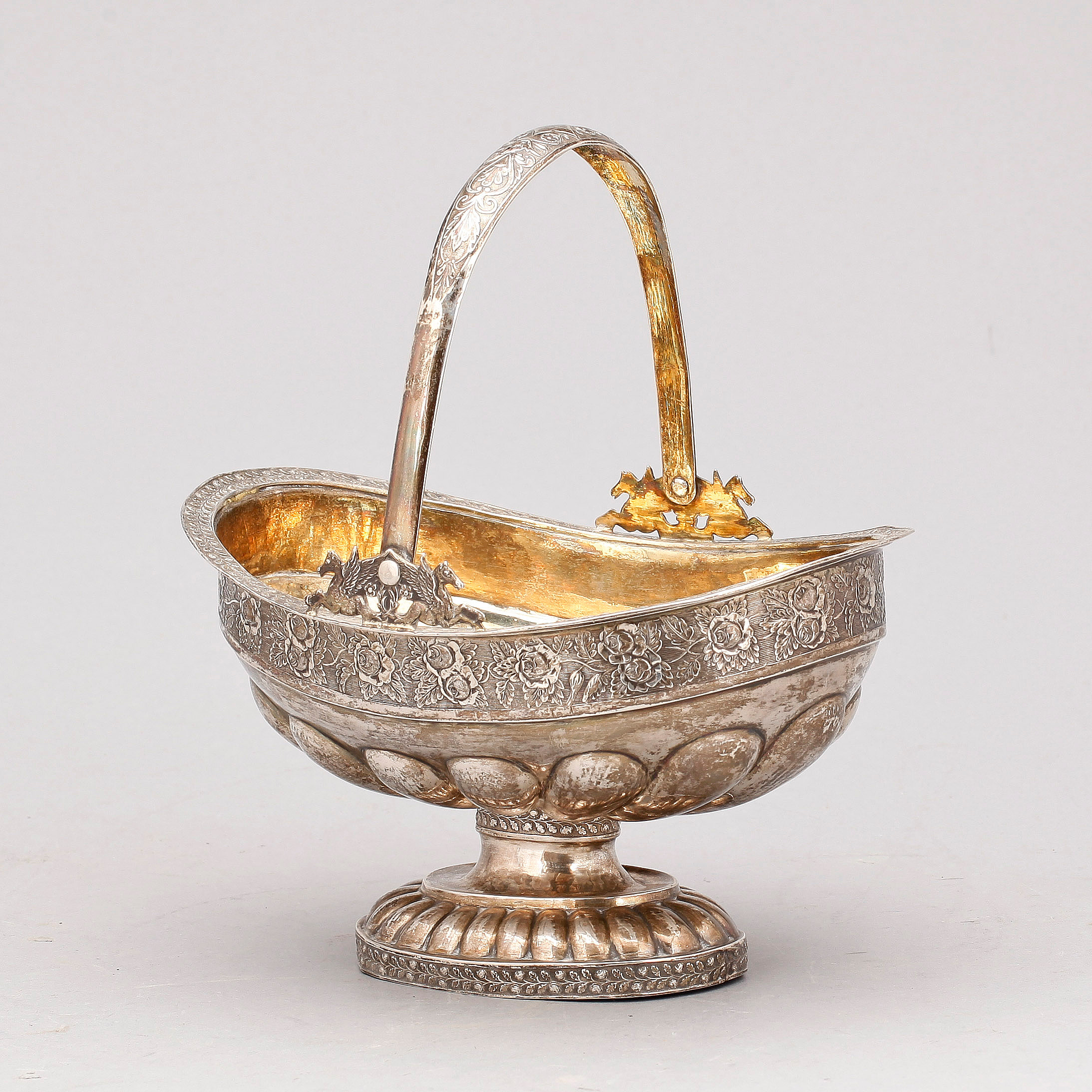 KONFEKTSKÅL, silver, Elias Modig, S:t Petersburg (1795-1834). Vikt 318 ...