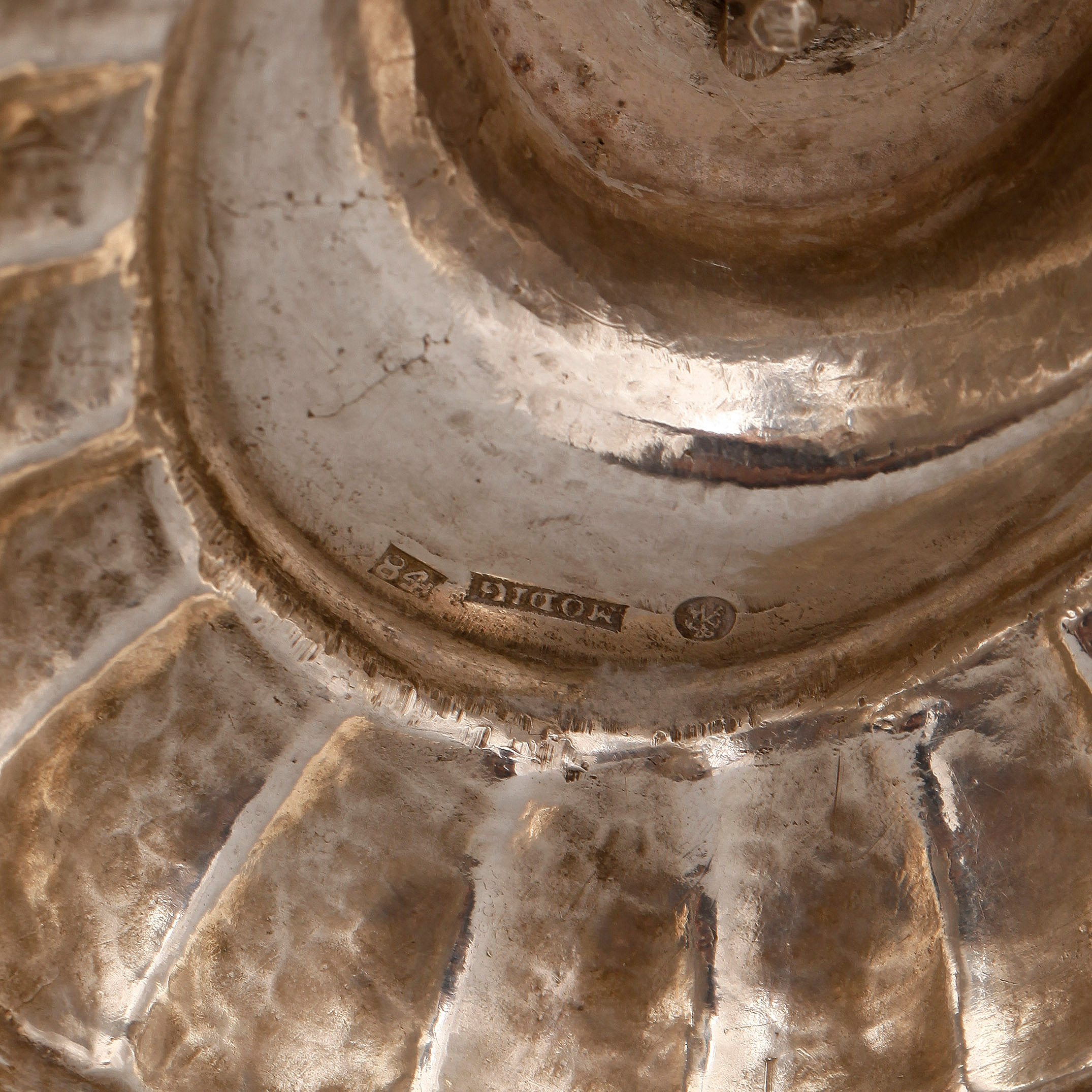 KONFEKTSKÅL, silver, Elias Modig, S:t Petersburg (1795-1834). Vikt 318 ...