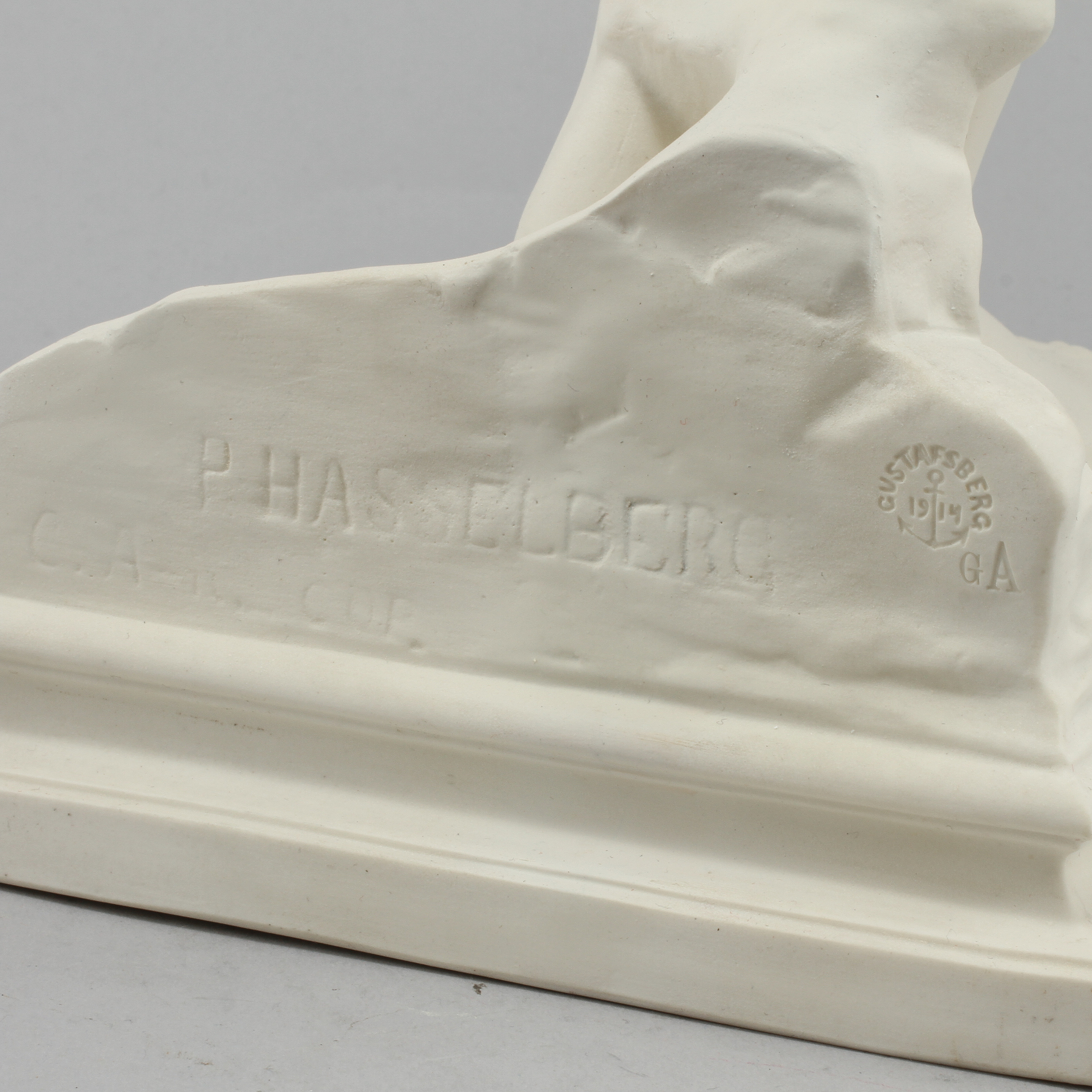 SKULPTUR, Parian, "Snöklockan", efter Per Hasselberg, Gustavsberg ...