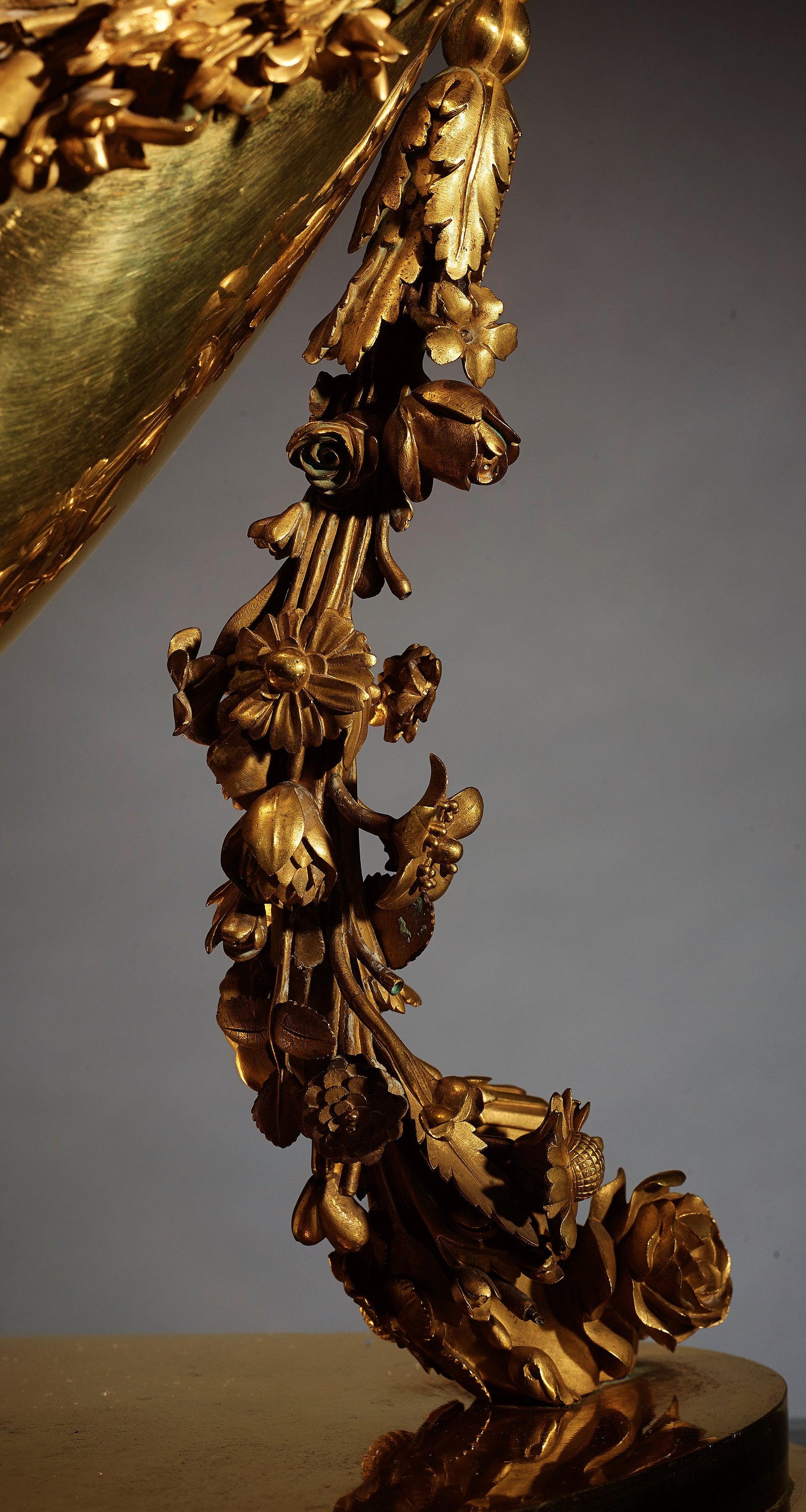 A RARE AND LARGE RHYTON VASE. French Empire, early 19th century ...