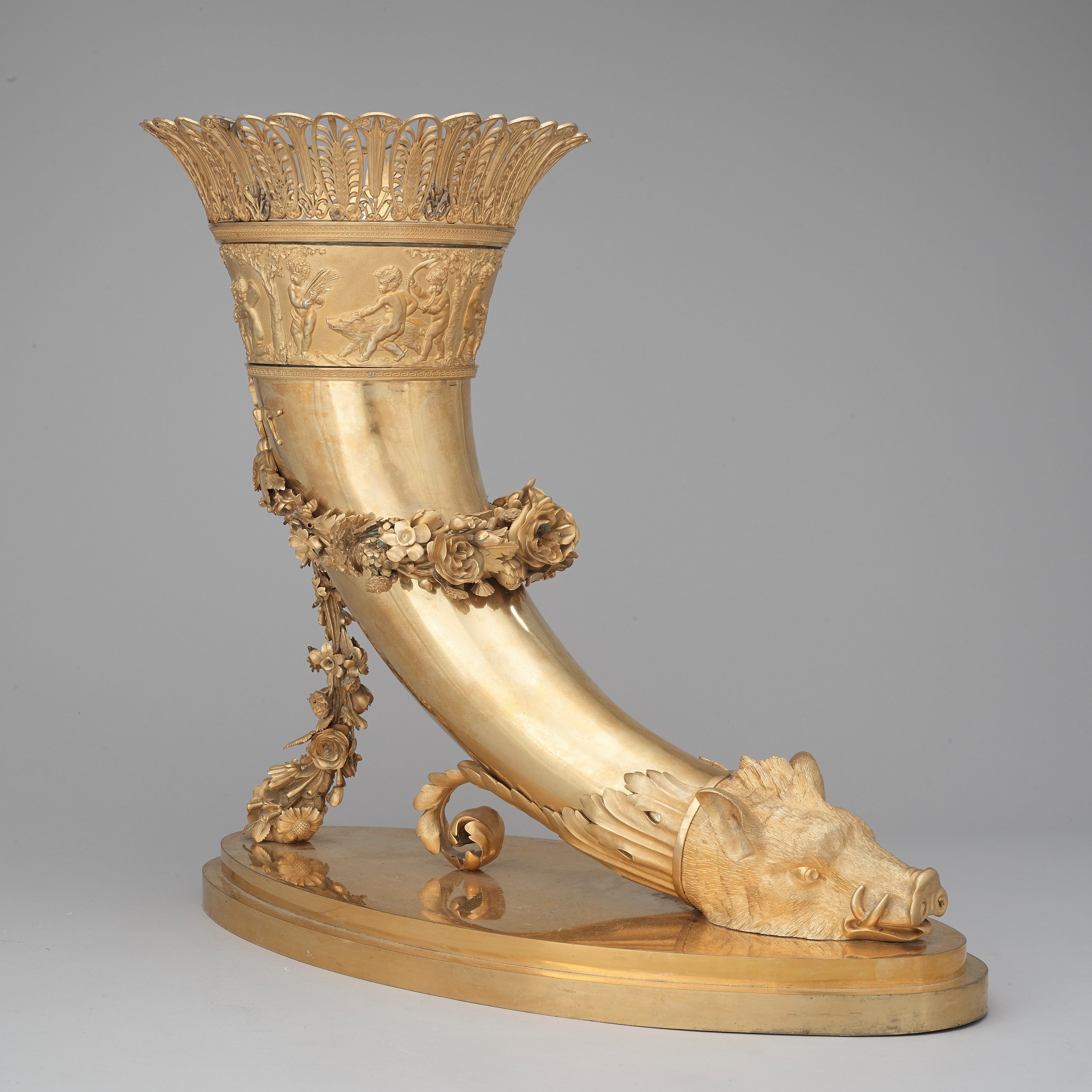 A RARE AND LARGE RHYTON VASE. French Empire, early 19th century ...