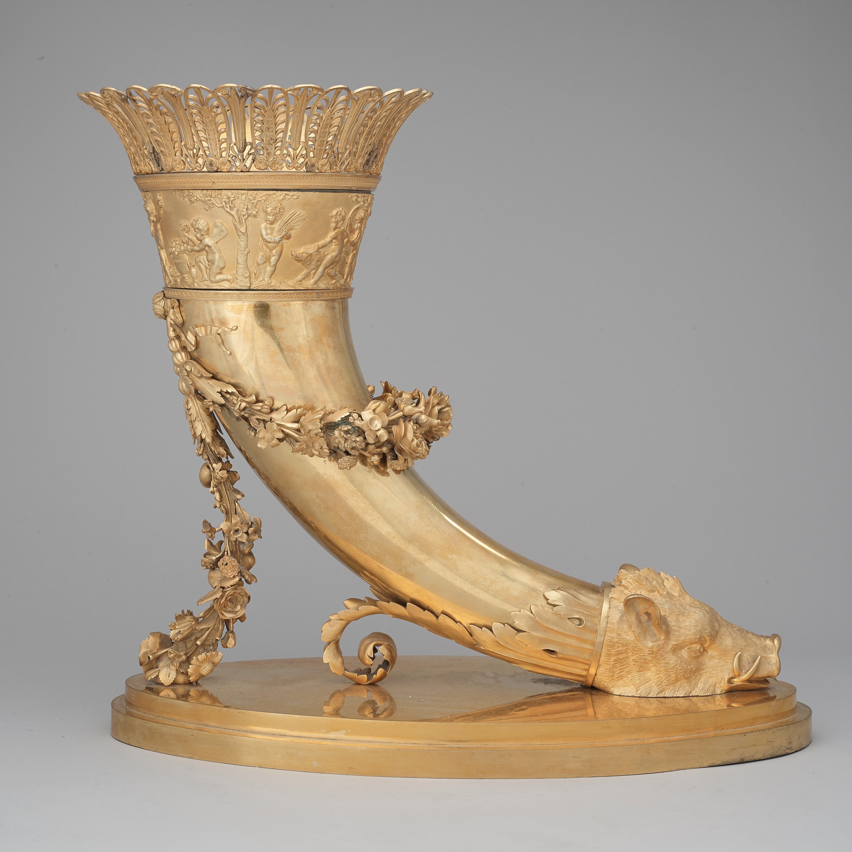 A RARE AND LARGE RHYTON VASE. French Empire, early 19th century ...