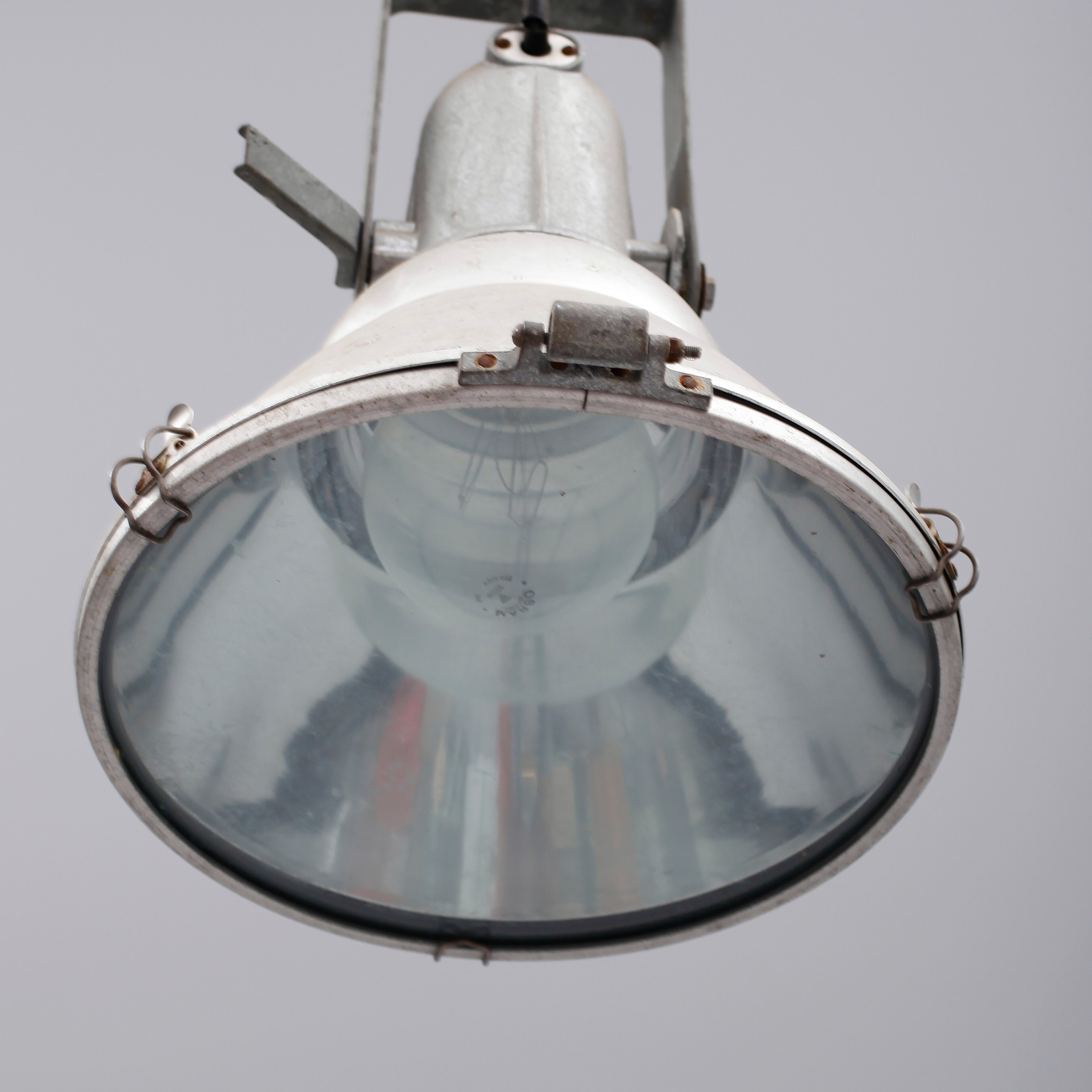 INDUSTRILAMPA, Appleton Electric Company, Chicago USA. Höjd 47 cm ...