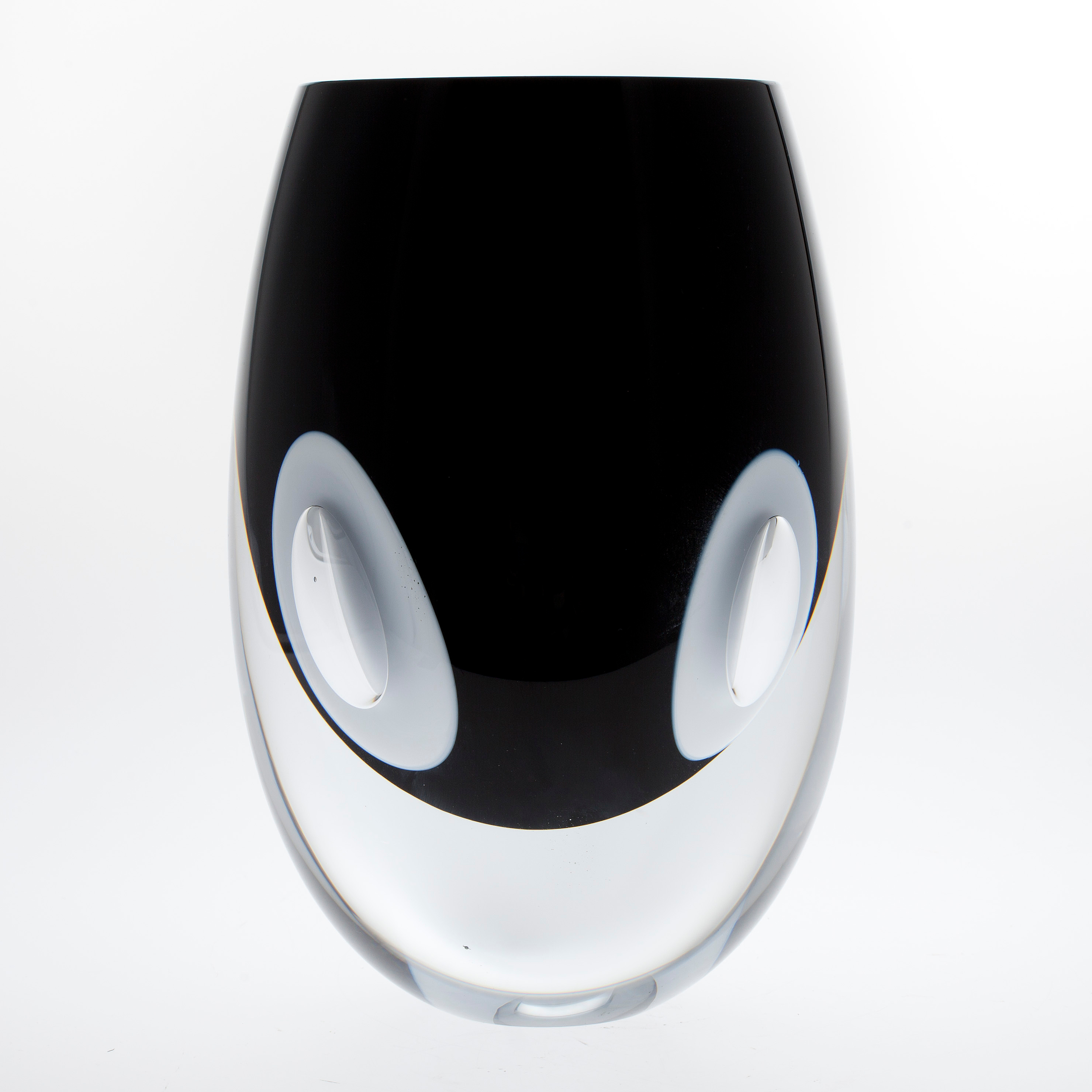 Timo Sarpaneva, A GLASS SCULPTURE. - Bukowskis