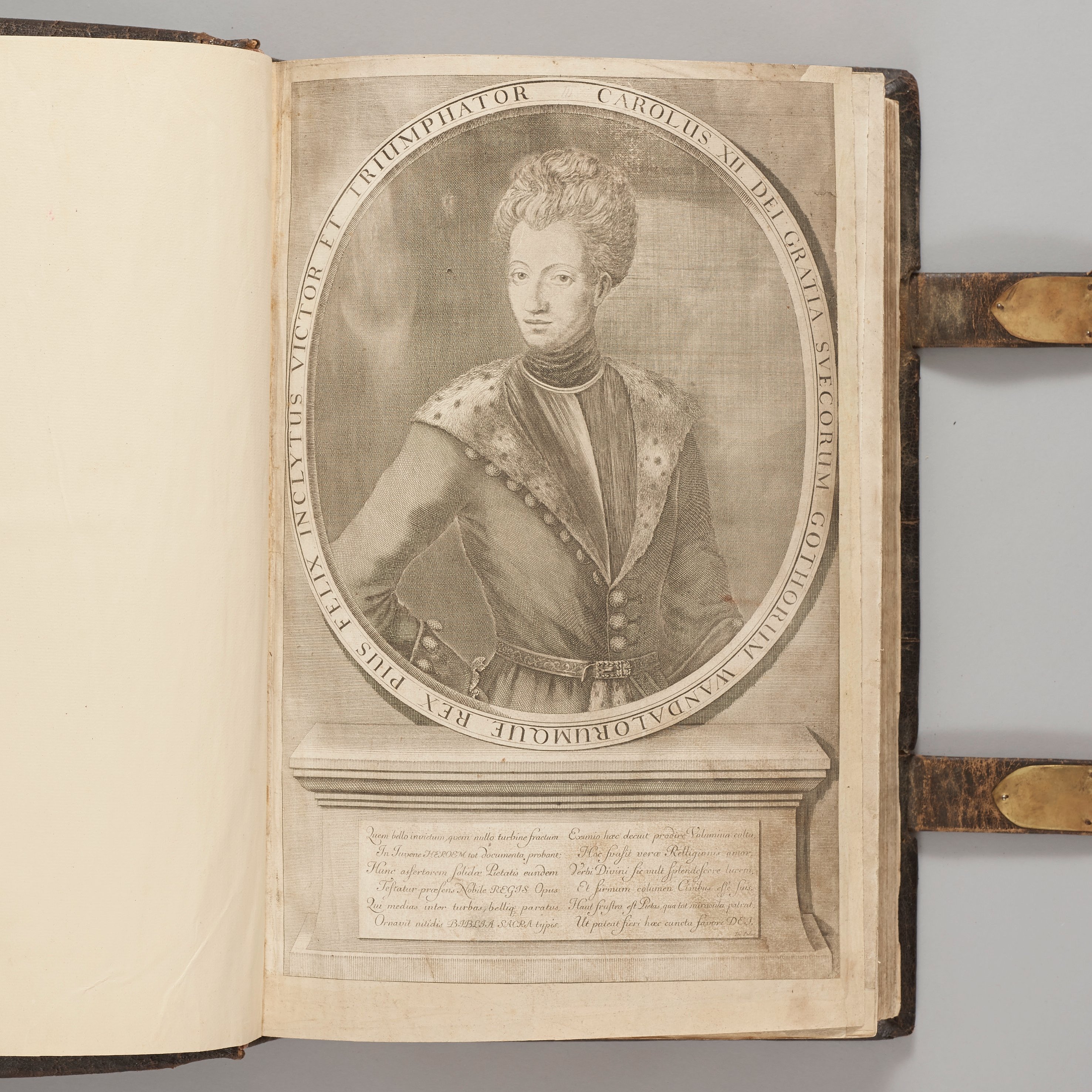 KARL XII:s BIBEL, "Biblia, thet är all then heliga skrift på swensko ...