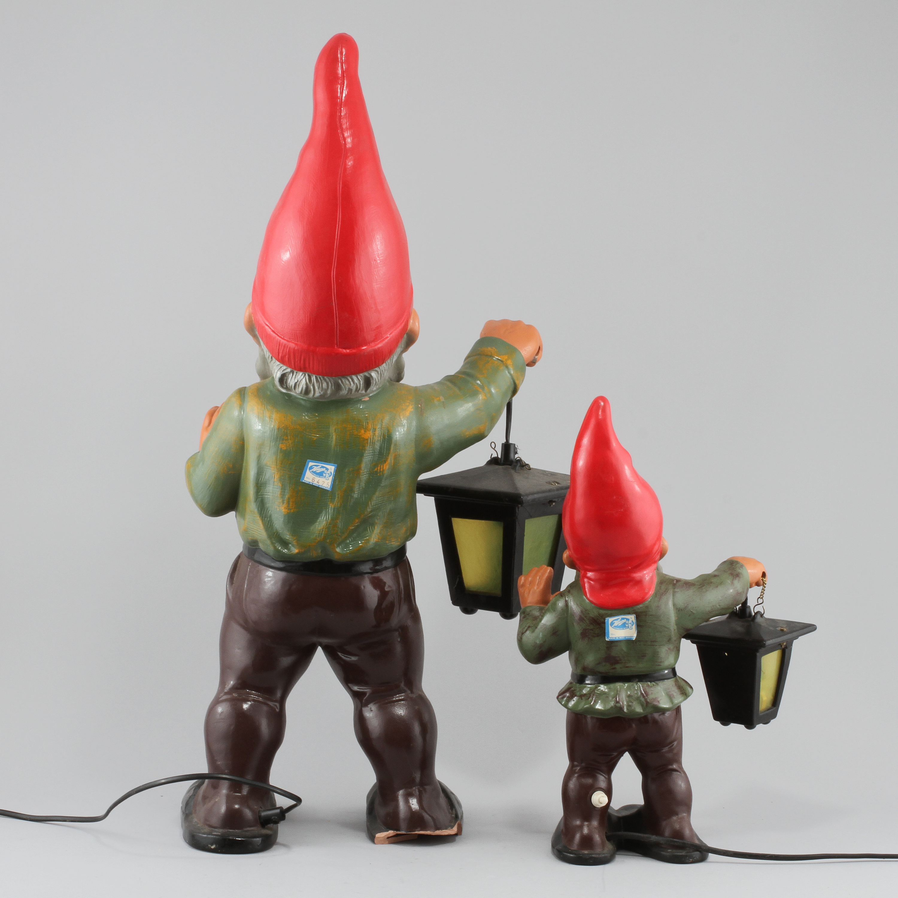 TOMTAR med LYKTOR, 2 st, lergods, Heissner, Tyskland, omkring 1900 ...