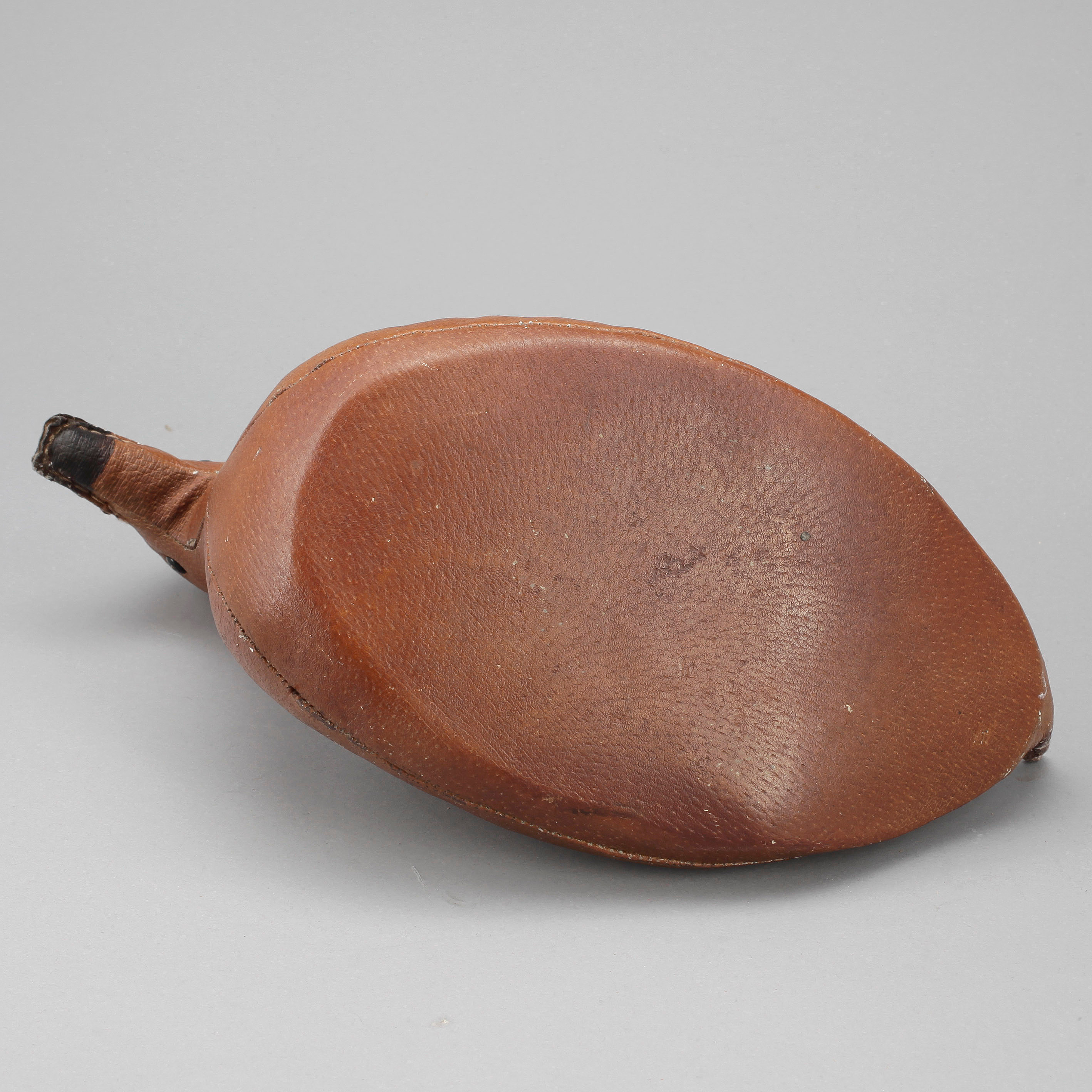 FIGUR, Dimitri Omersa & Co, 1900-tal. - Bukowskis