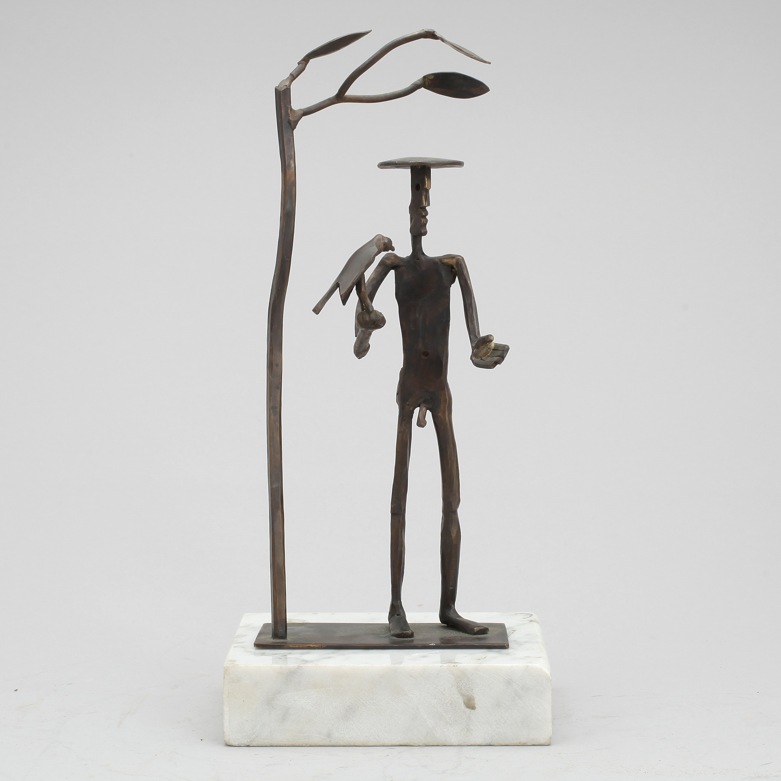 MICHAEL PIPER, skulptur, patinerad metall, monogramsignerad. - Bukowskis